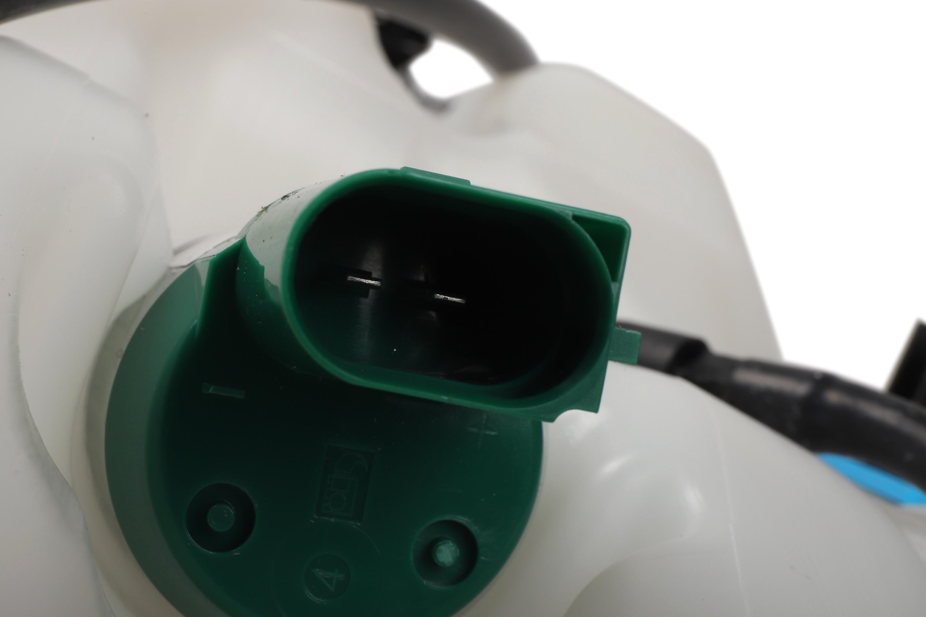 ACDelco® 84766304 - GM Genuine Parts™ Washer Fluid Reservoir