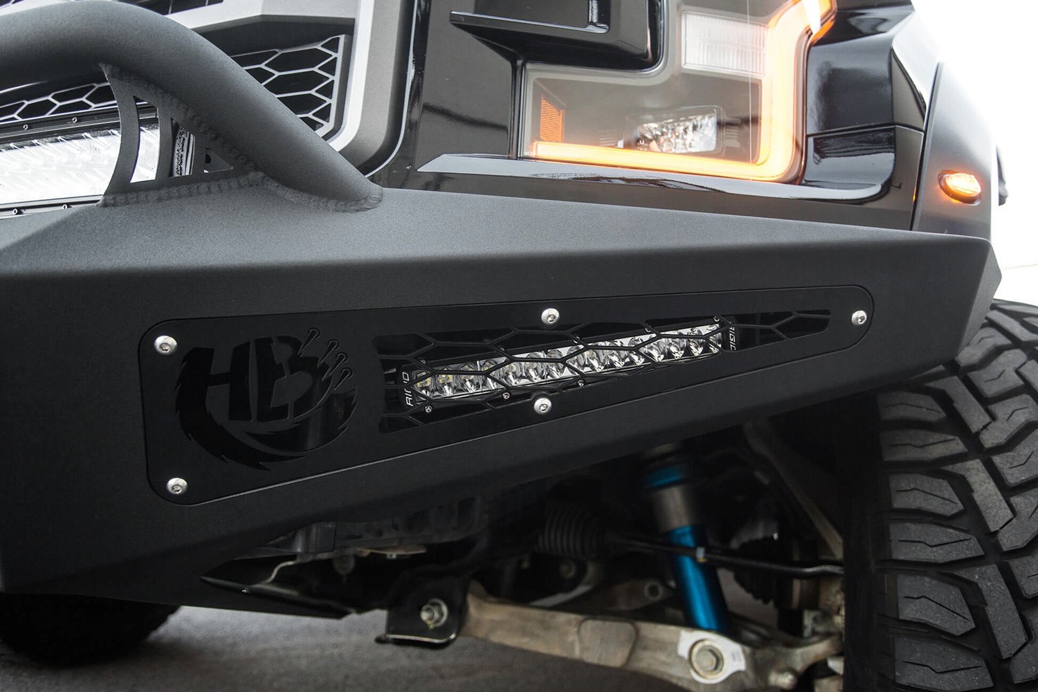 Addictive Desert Designs® - Ford F-150 Raptor 2017 HoneyBadger Full ...