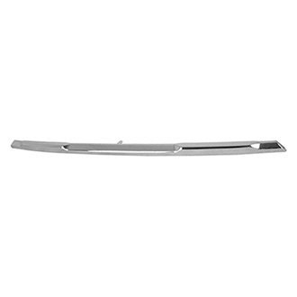 Alzare® NI1144107 - Rear Center Bumper Cover Molding (Standard Line)
