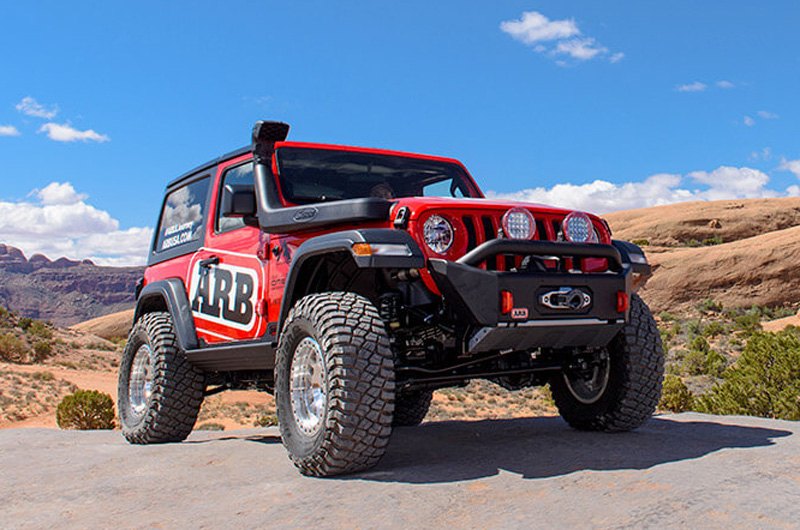 ARB® 3450470 - Bondi Stubby Black Powder Coated Front Winch HD Bumper ...