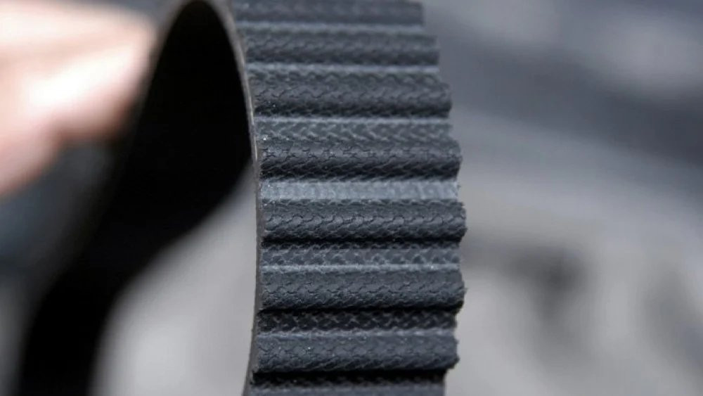 Fan Belt? Alternator Belt? Serpentine Belt? These Are the Differences ...
