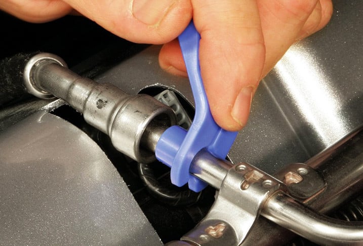 How To Remove An Engine