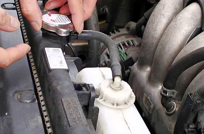 When Is It Time To Replace My Coolant Hoses?