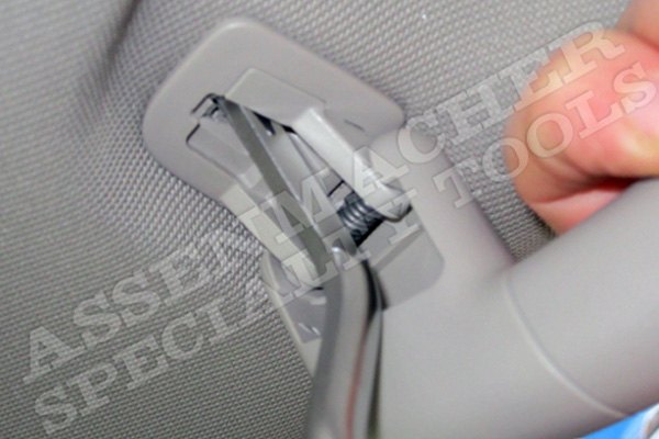 Assenmacher® T10518A - Grab Handle Release Tool