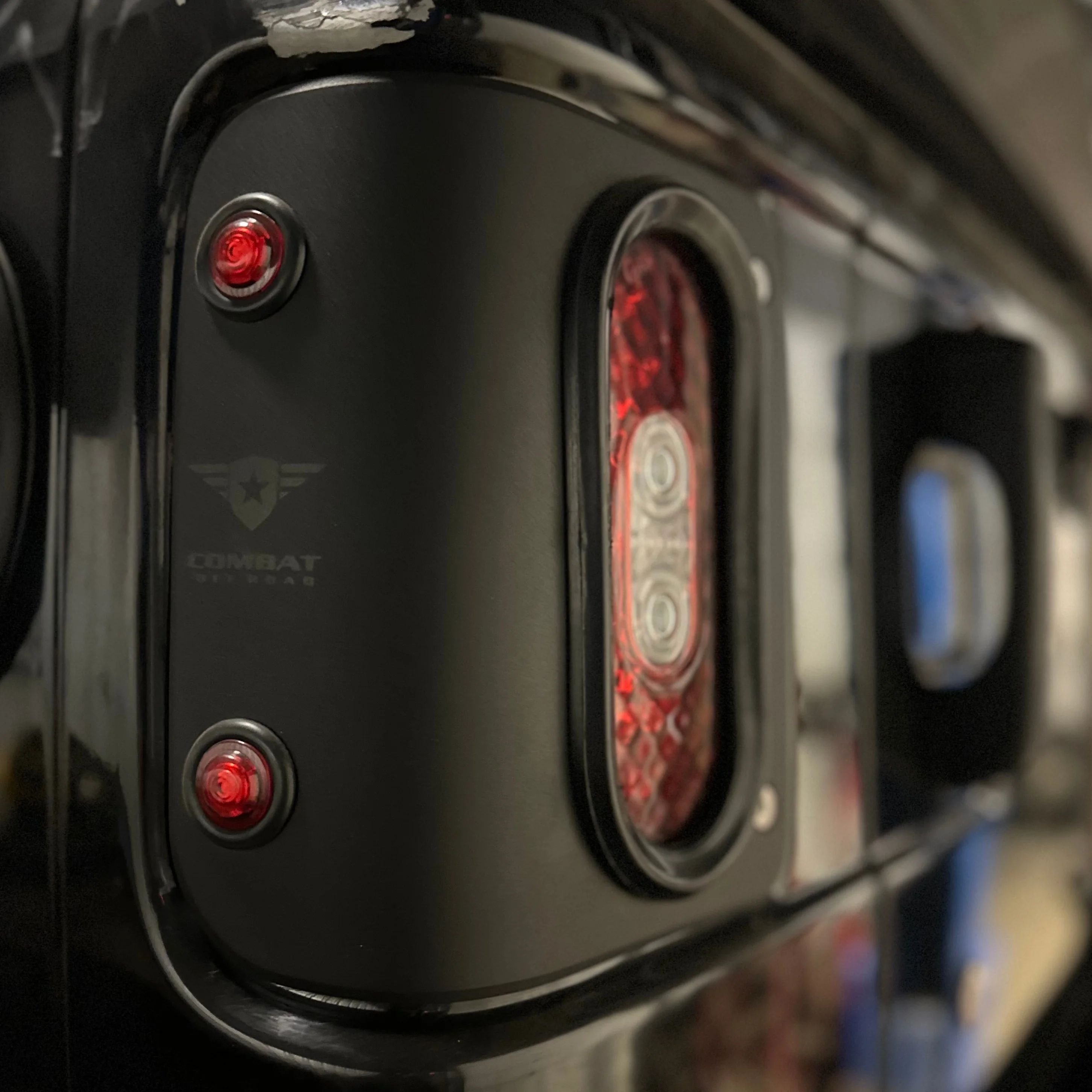 Combat Off Road® 25-1050 - Driver and Passenger Side Black/Red LED Tail ...