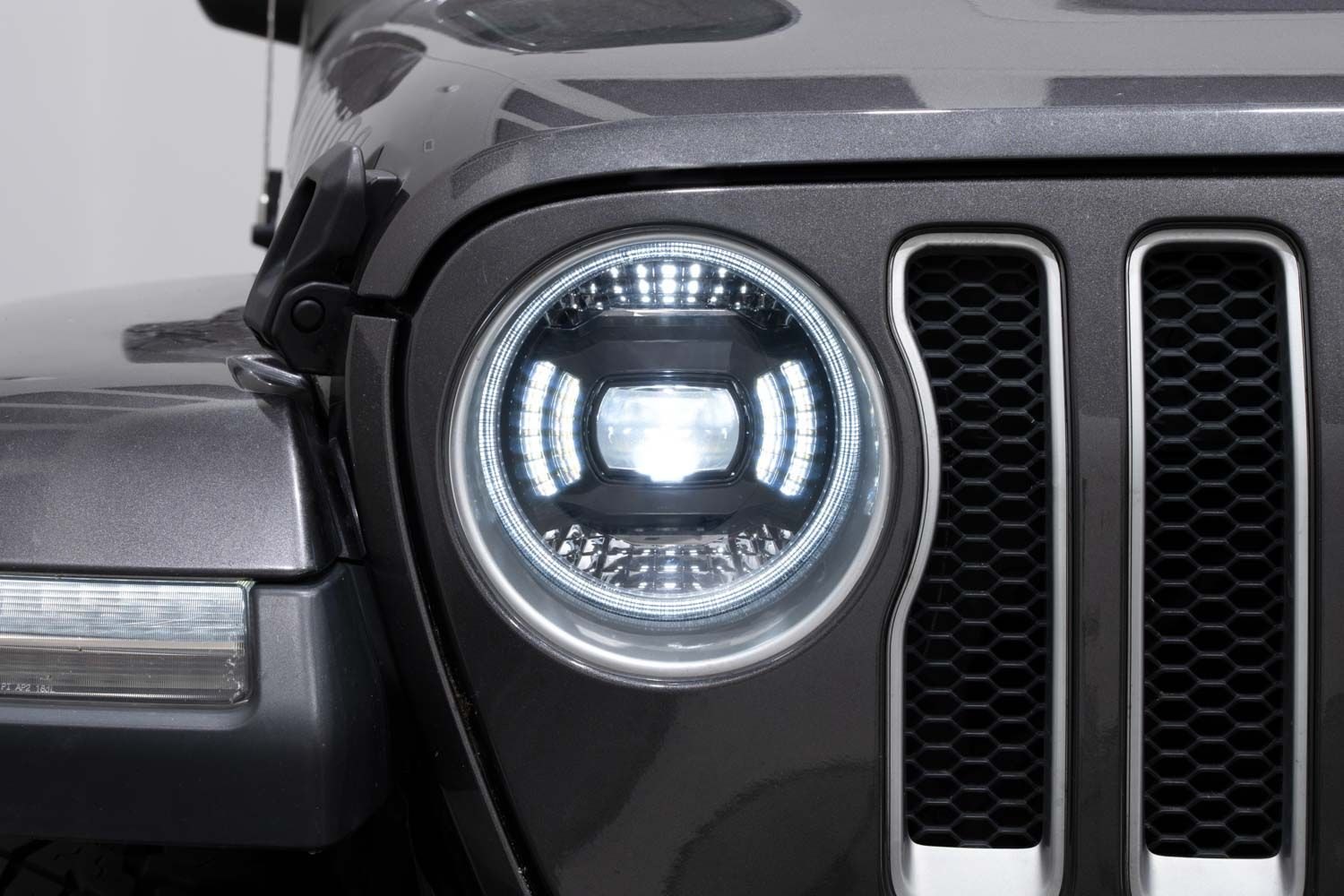 Diode Dynamics® DD5165 - Round Black Elite Max Series LED Headlights ...
