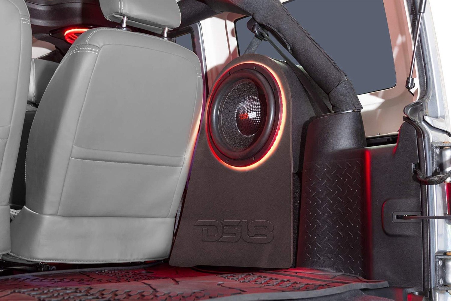 DS18® JK-SUB12/LR - 12" 1-Hole Forward-Firing Sealed Subwoofer Enclosures