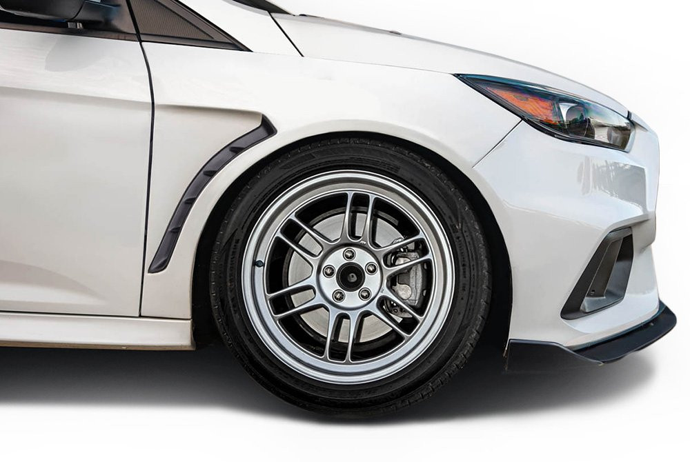 Duraflex® 118553 - Acer Style Fiberglass Front Fenders (Unpainted)