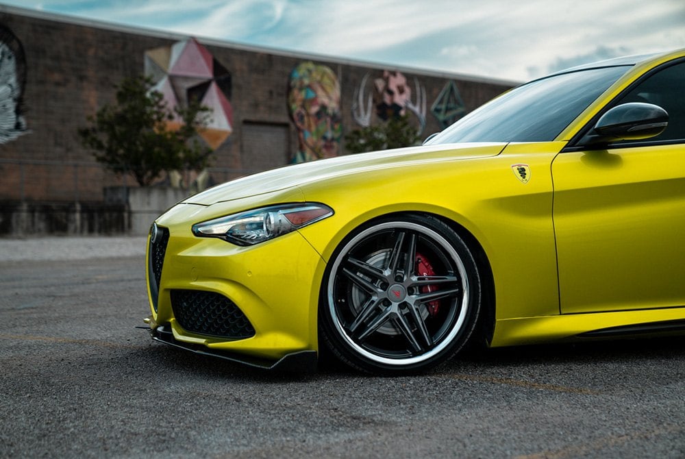 FERRADA® CM1 Wheels - Matte Graphite with Chrome Lip Rims