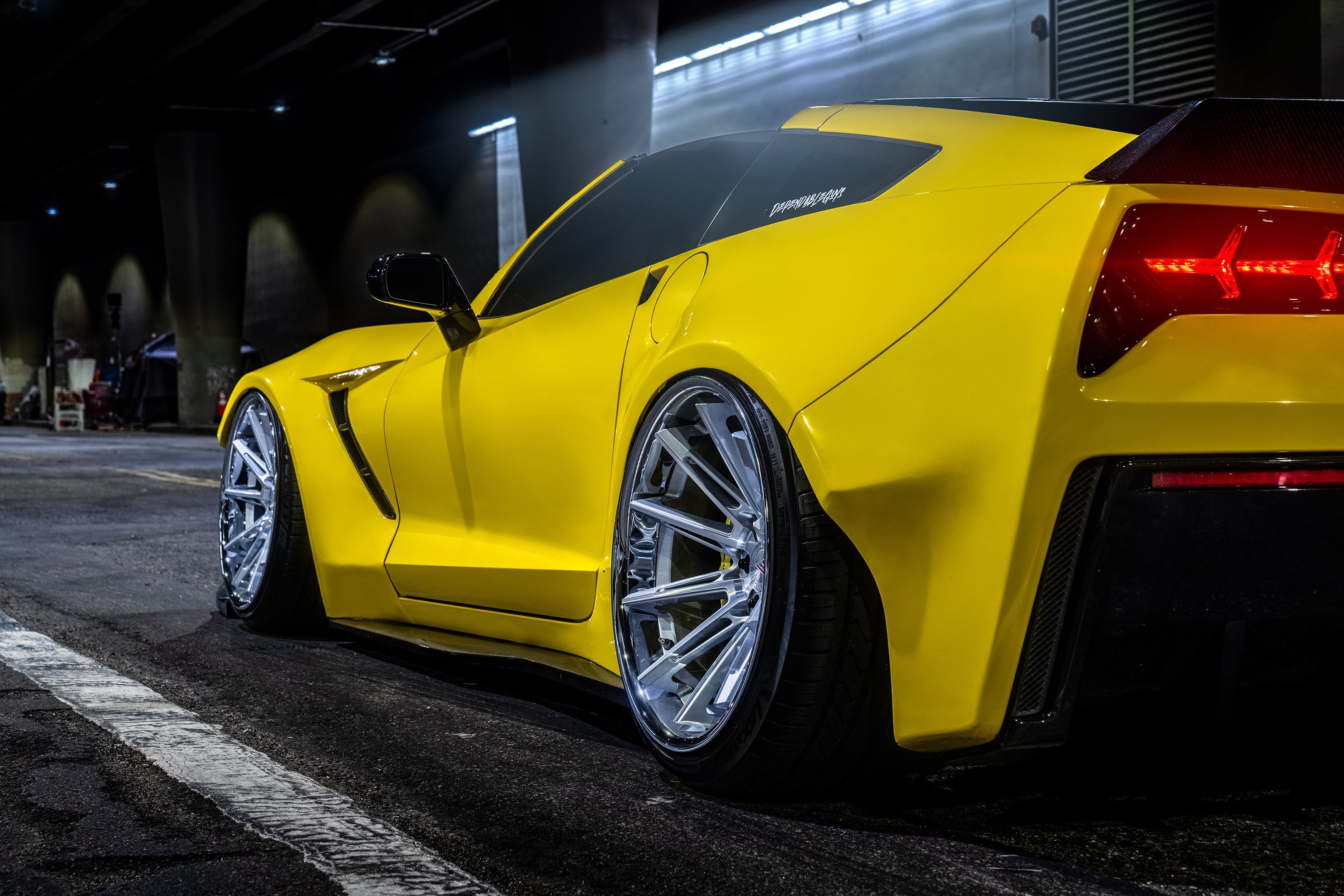 FERRADA® CM2 Wheels - Machined Silver with Chrome Lip Rims