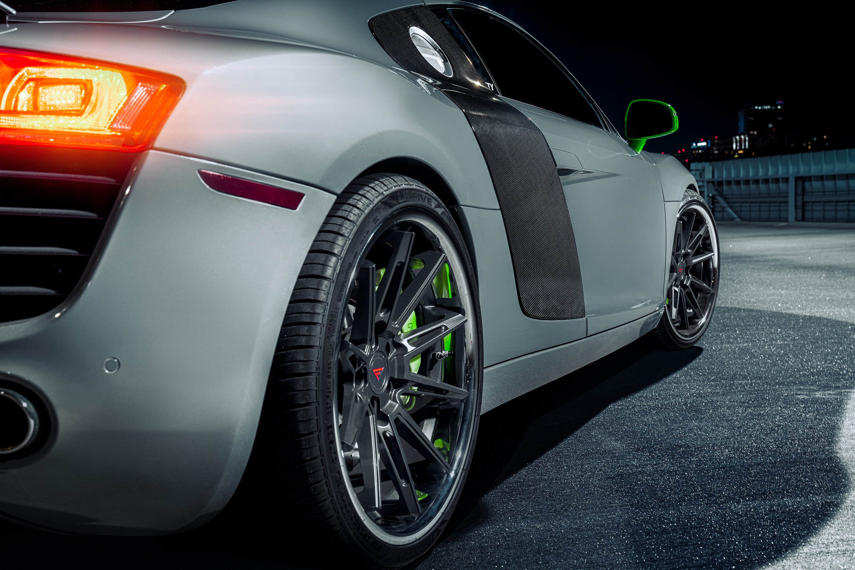 FERRADA® CM2 Wheels - Matte Graphite with Chrome Lip Rims