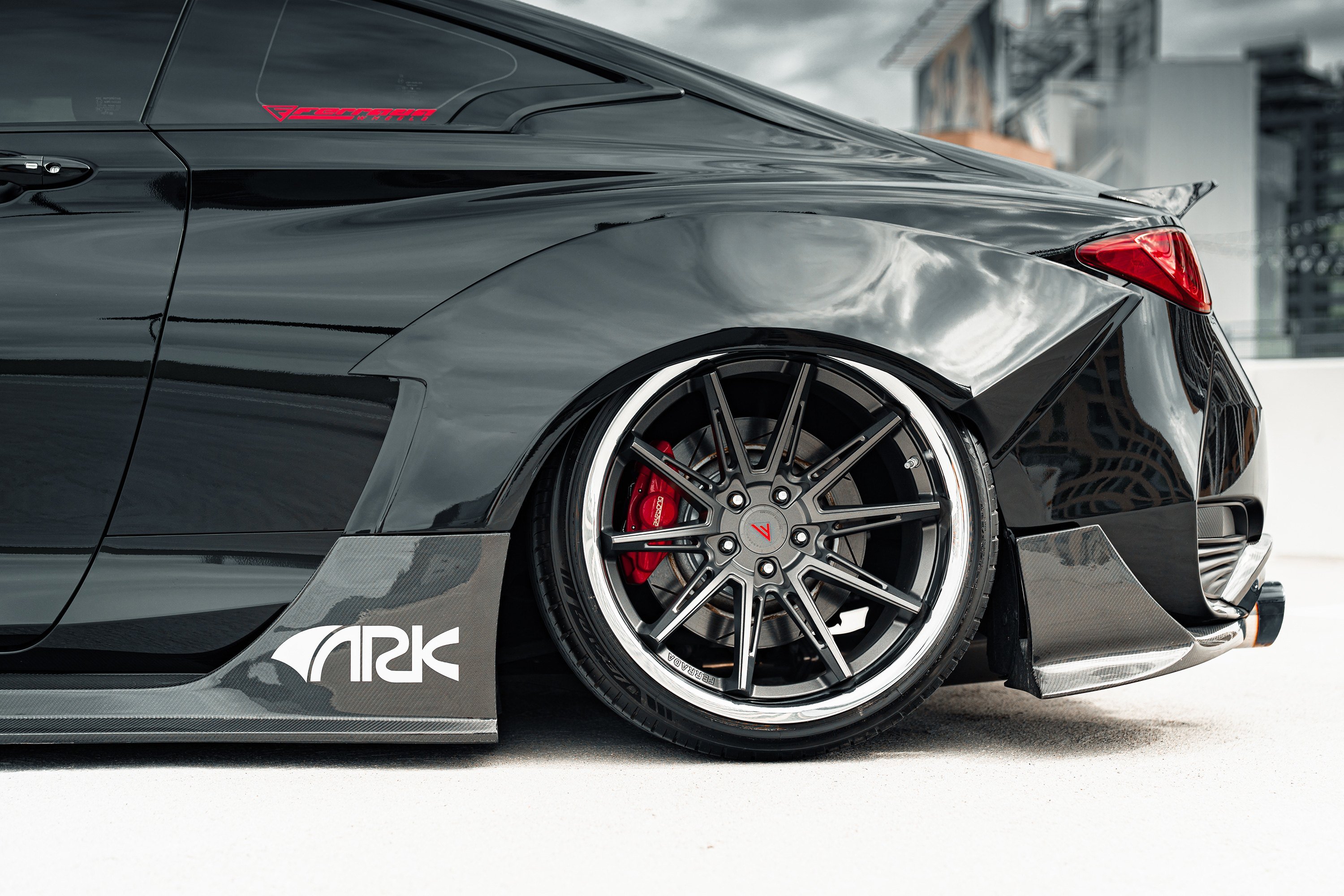 FERRADA® CM2 Wheels - Matte Graphite with Chrome Lip Rims