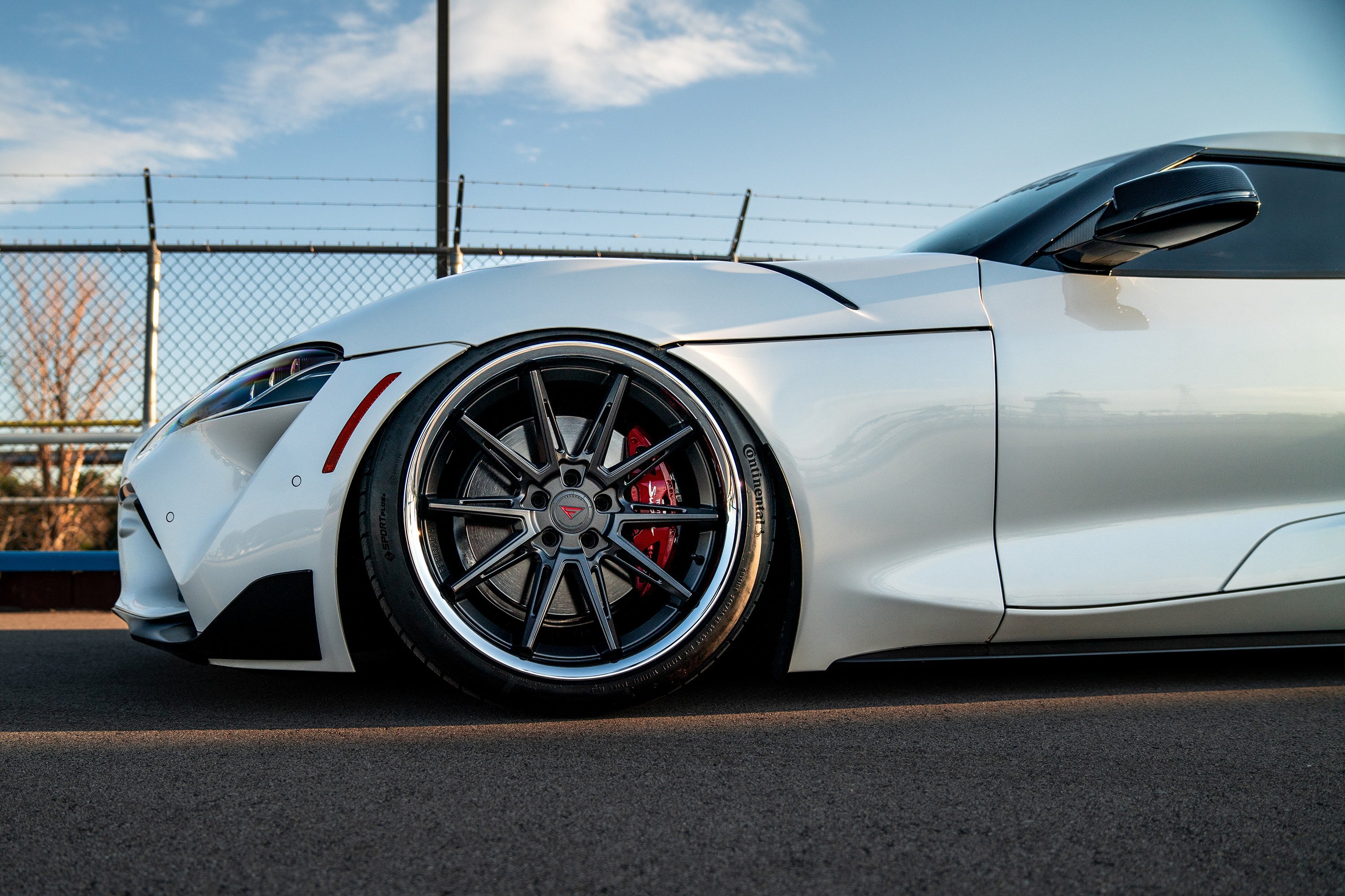 FERRADA® CM2 Wheels - Matte Graphite with Chrome Lip Rims