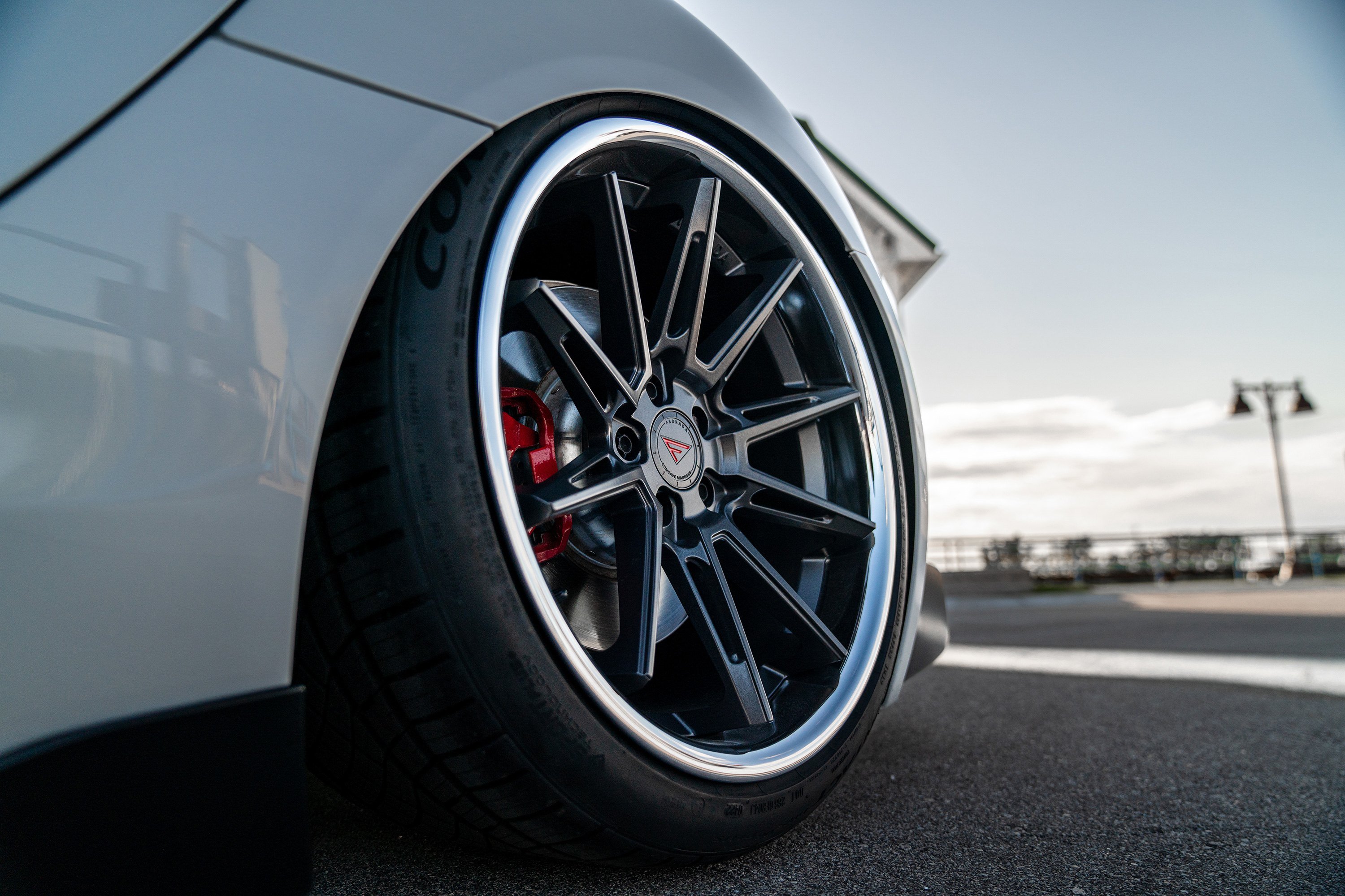 FERRADA® CM2 Wheels - Matte Graphite with Chrome Lip Rims