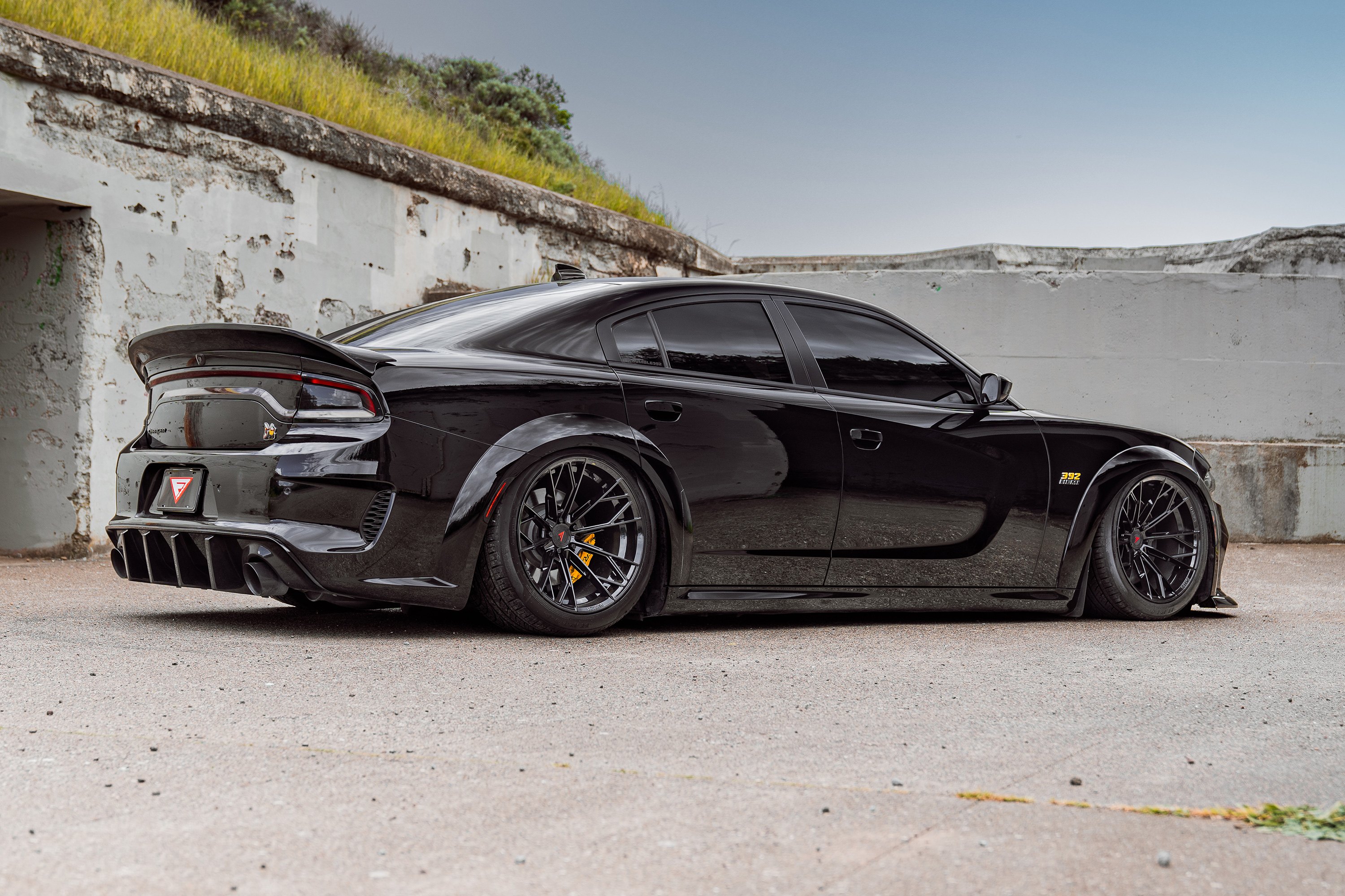 FERRADA® FORGE-8 FR11 Wheels - Obsidian Black Rims