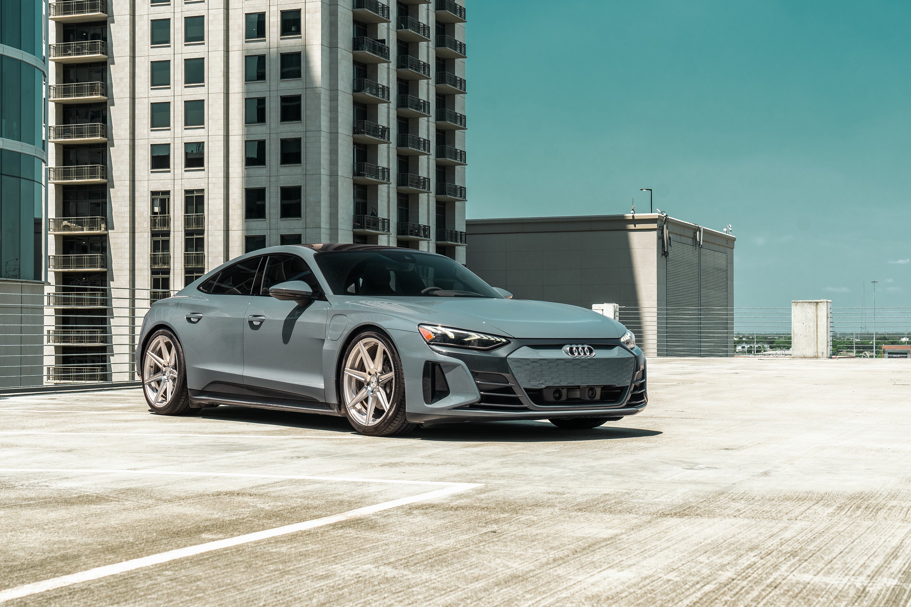 FERRADA® FORGE-8 FR7 Wheels - Machined Silver Rims