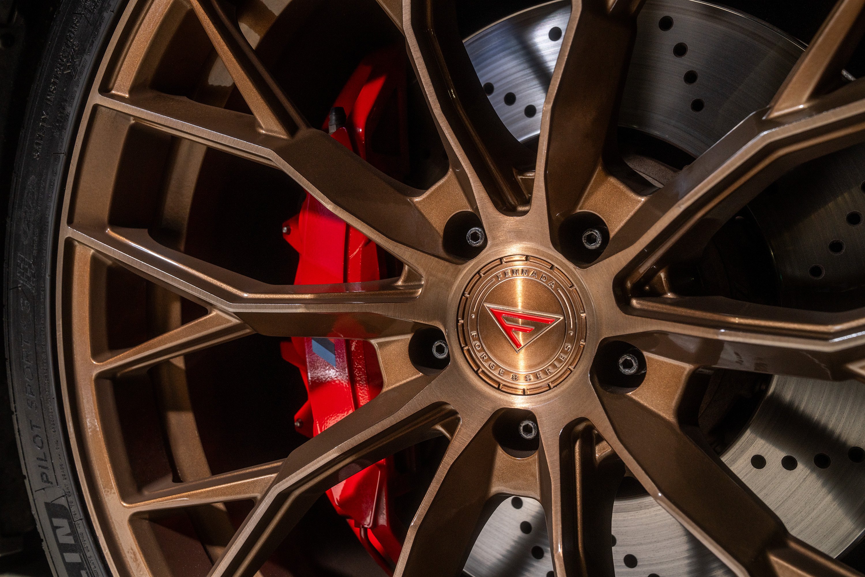 FERRADA® FORGE-8 FR9 Wheels - Brushed Cobre Rims