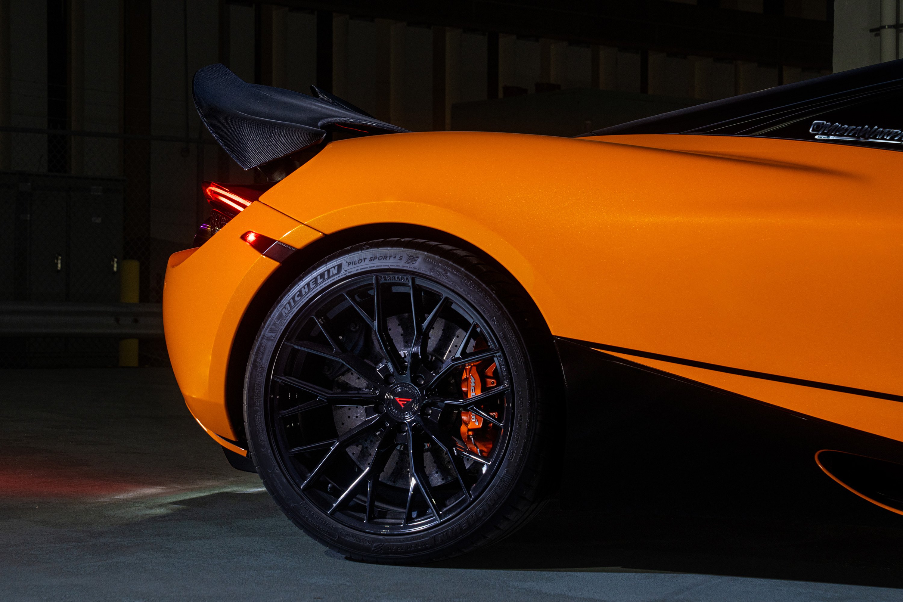 FERRADA® FORGE-8 FR9 Wheels - Obsidian Black Rims