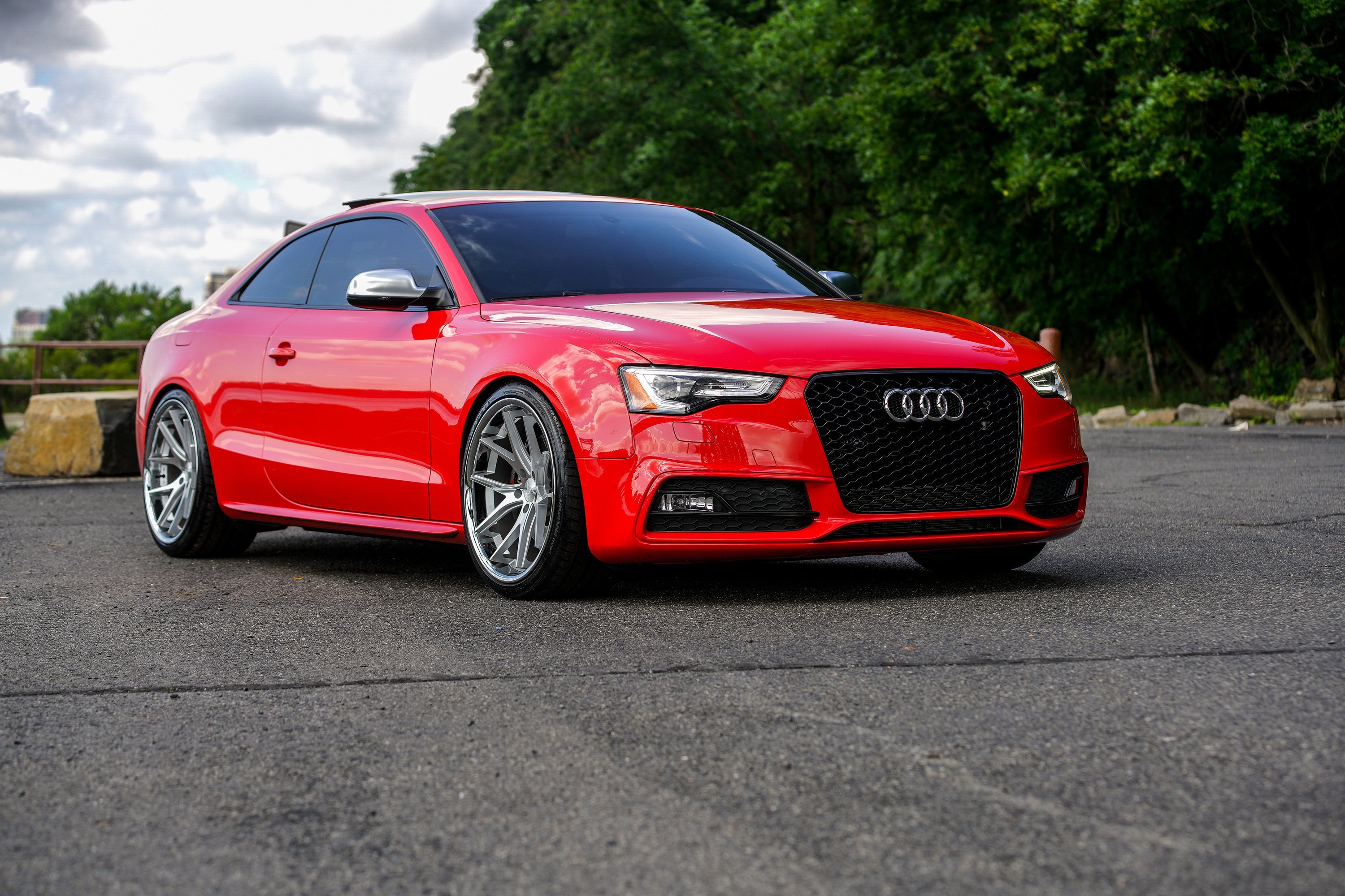 FERRADA® FR2 Wheels - Machined Silver Rims