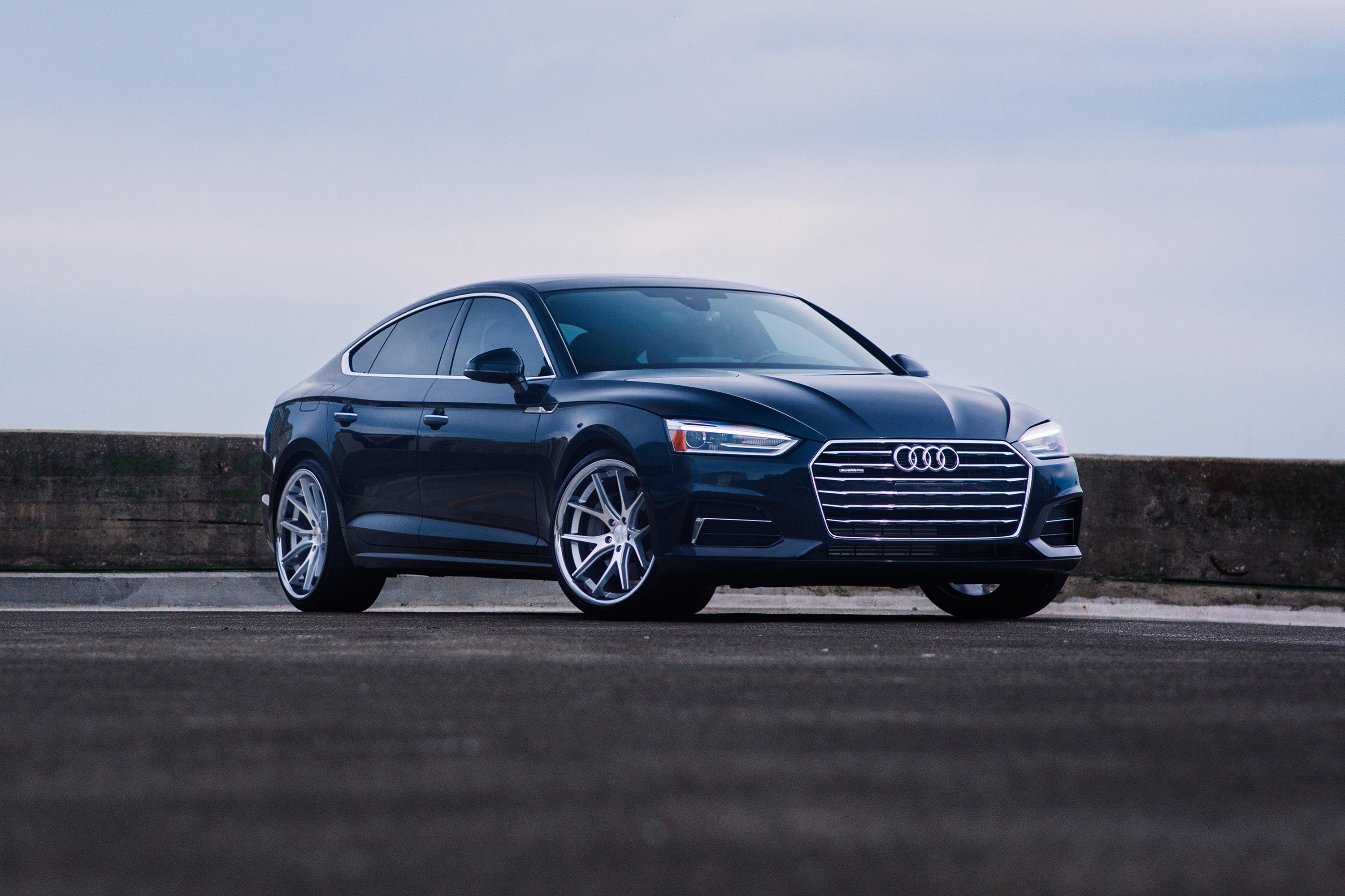 FERRADA® FR2 Wheels - Machined Silver Rims