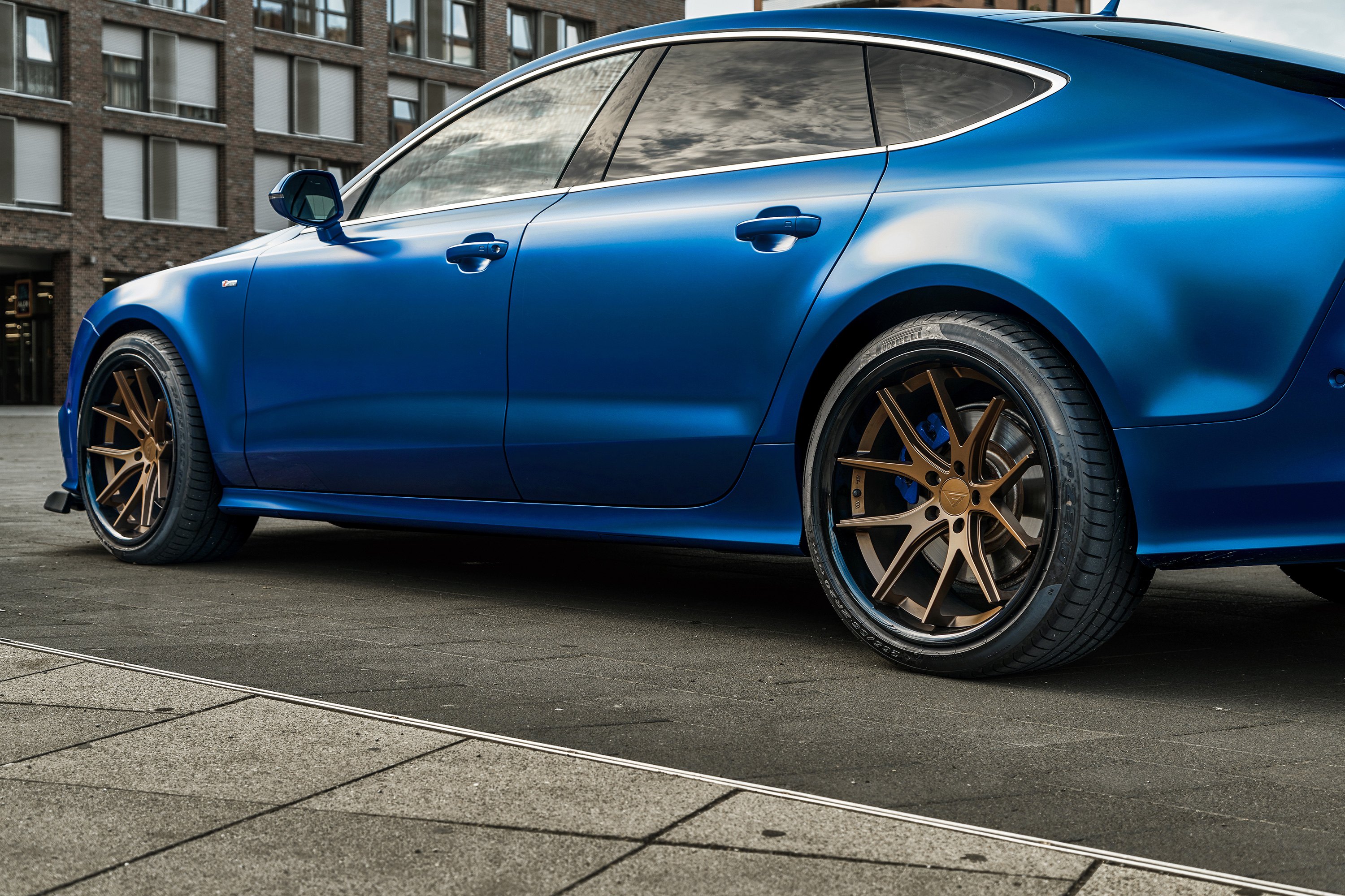 FERRADA® FR2 Wheels - Matte Bronze Rims