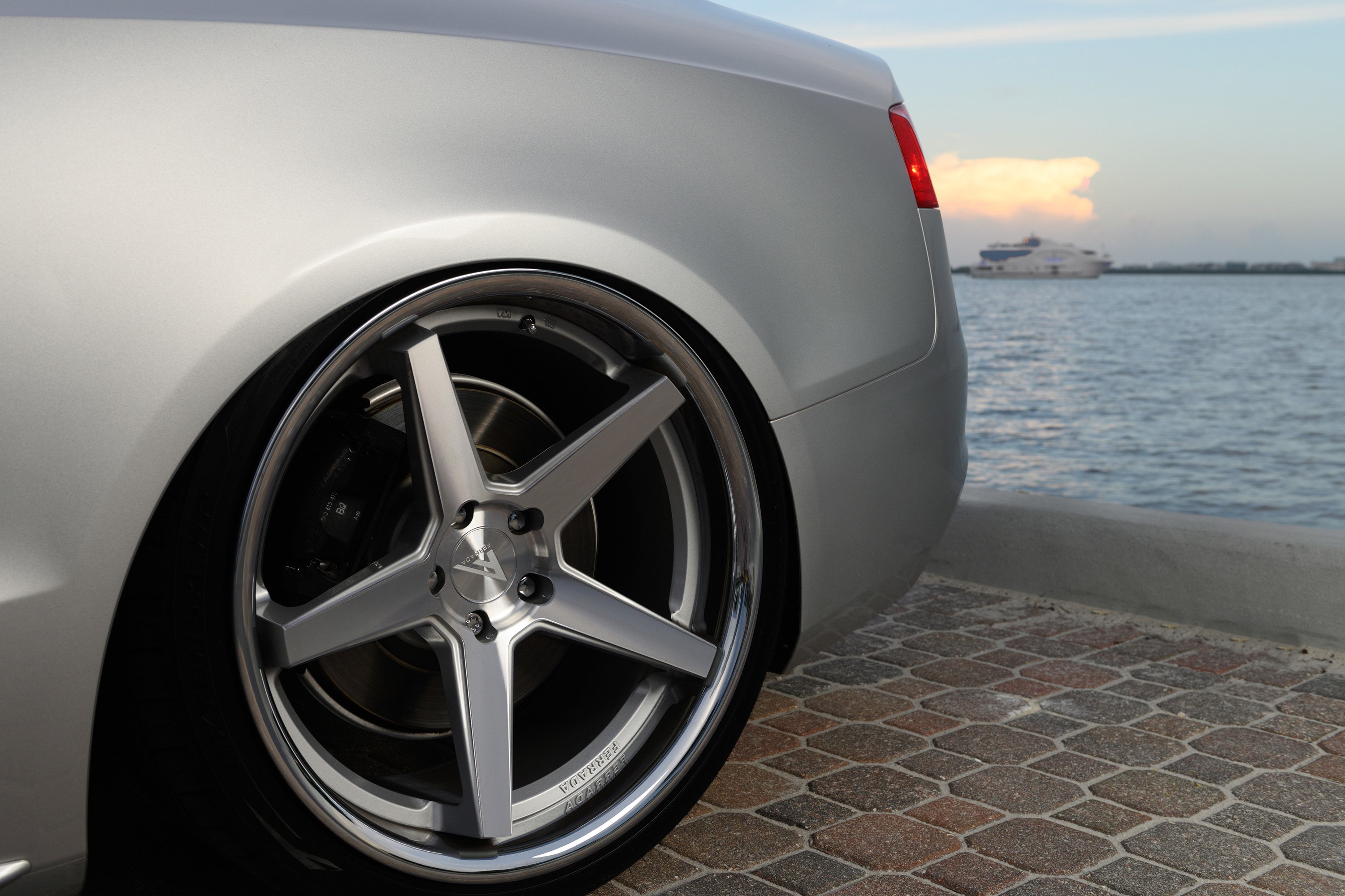 FERRADA® FR3 Wheels - Machined Silver Rims