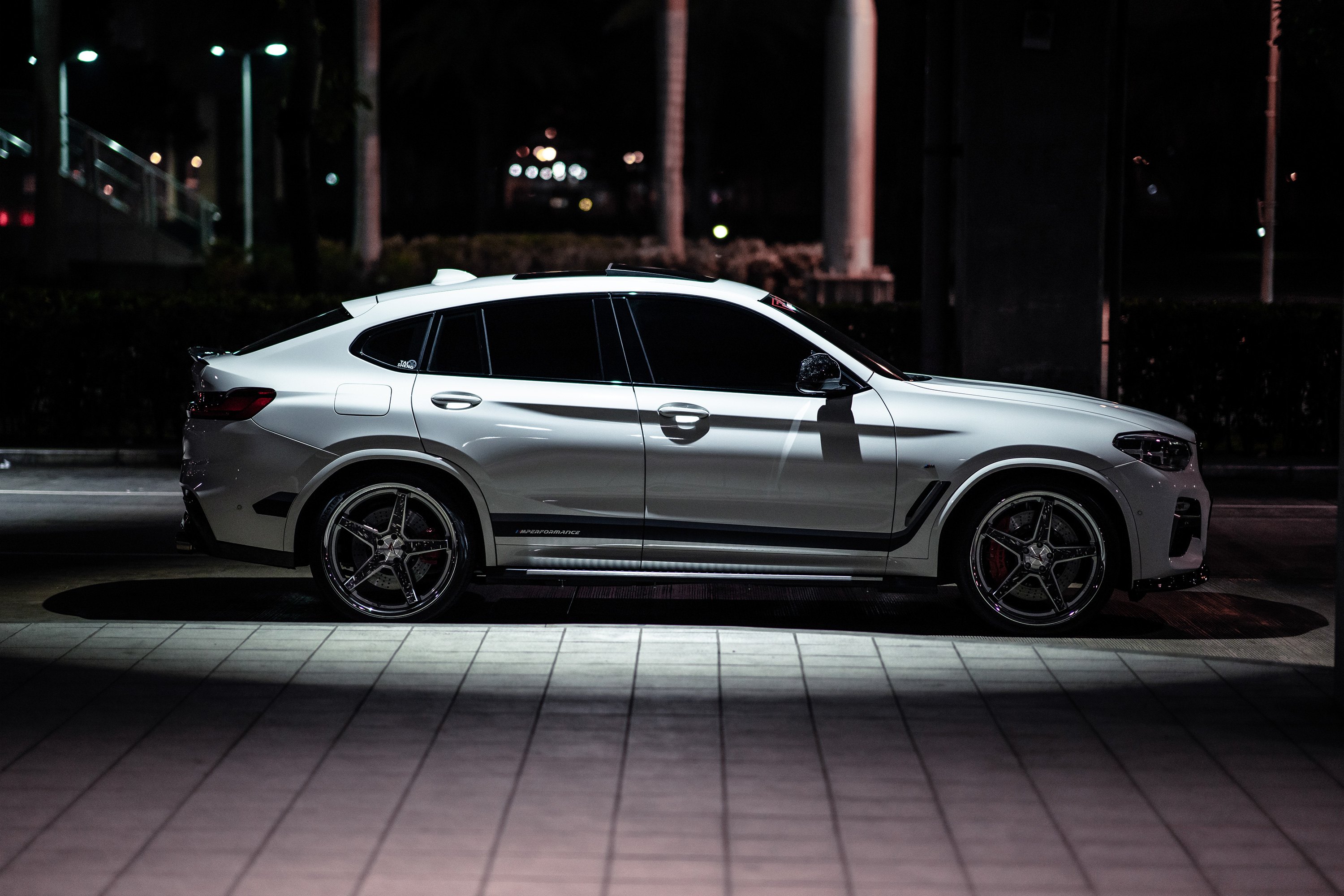 FERRADA® FR3 Wheels - Machined Silver Rims