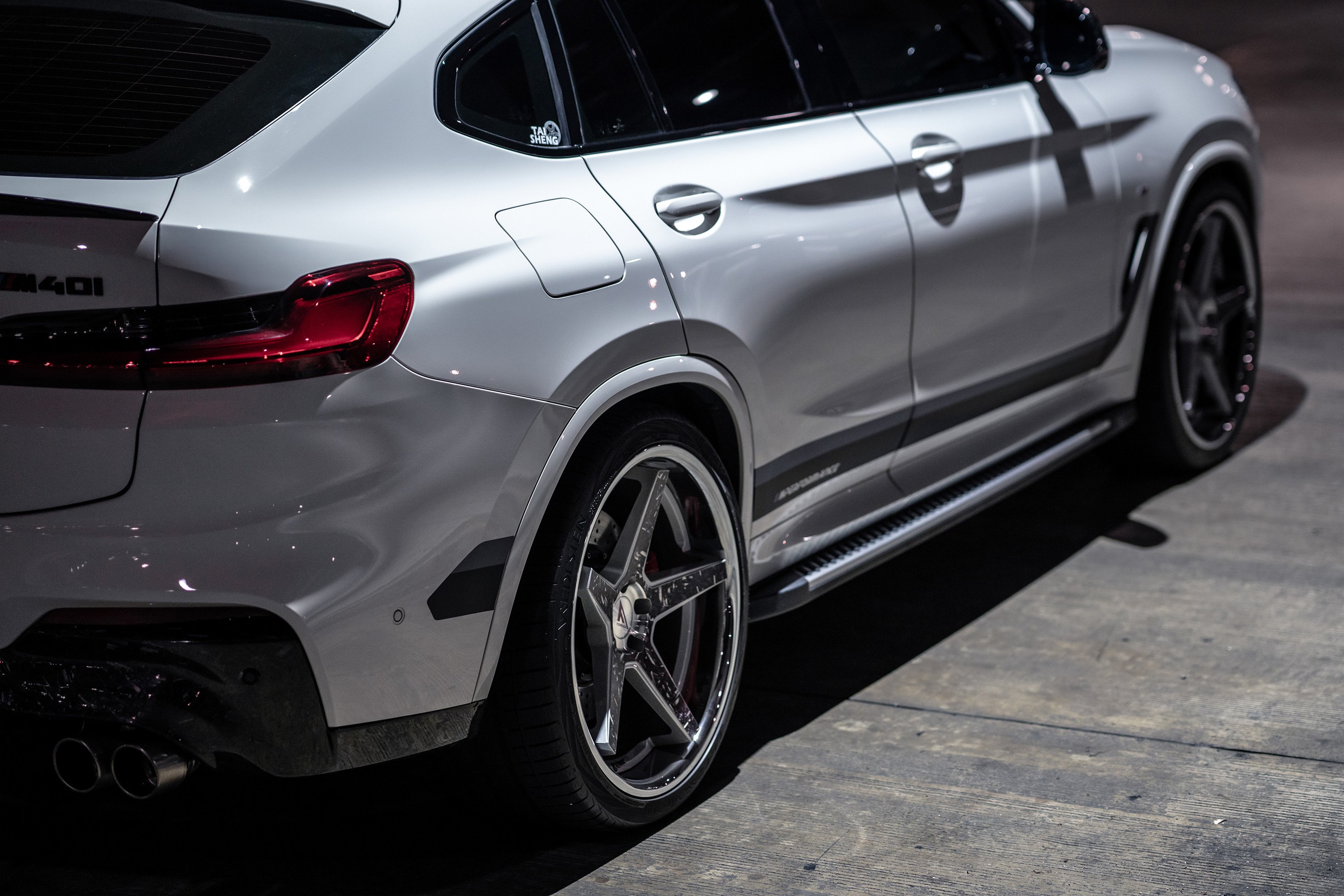FERRADA® FR3 Wheels - Machined Silver Rims