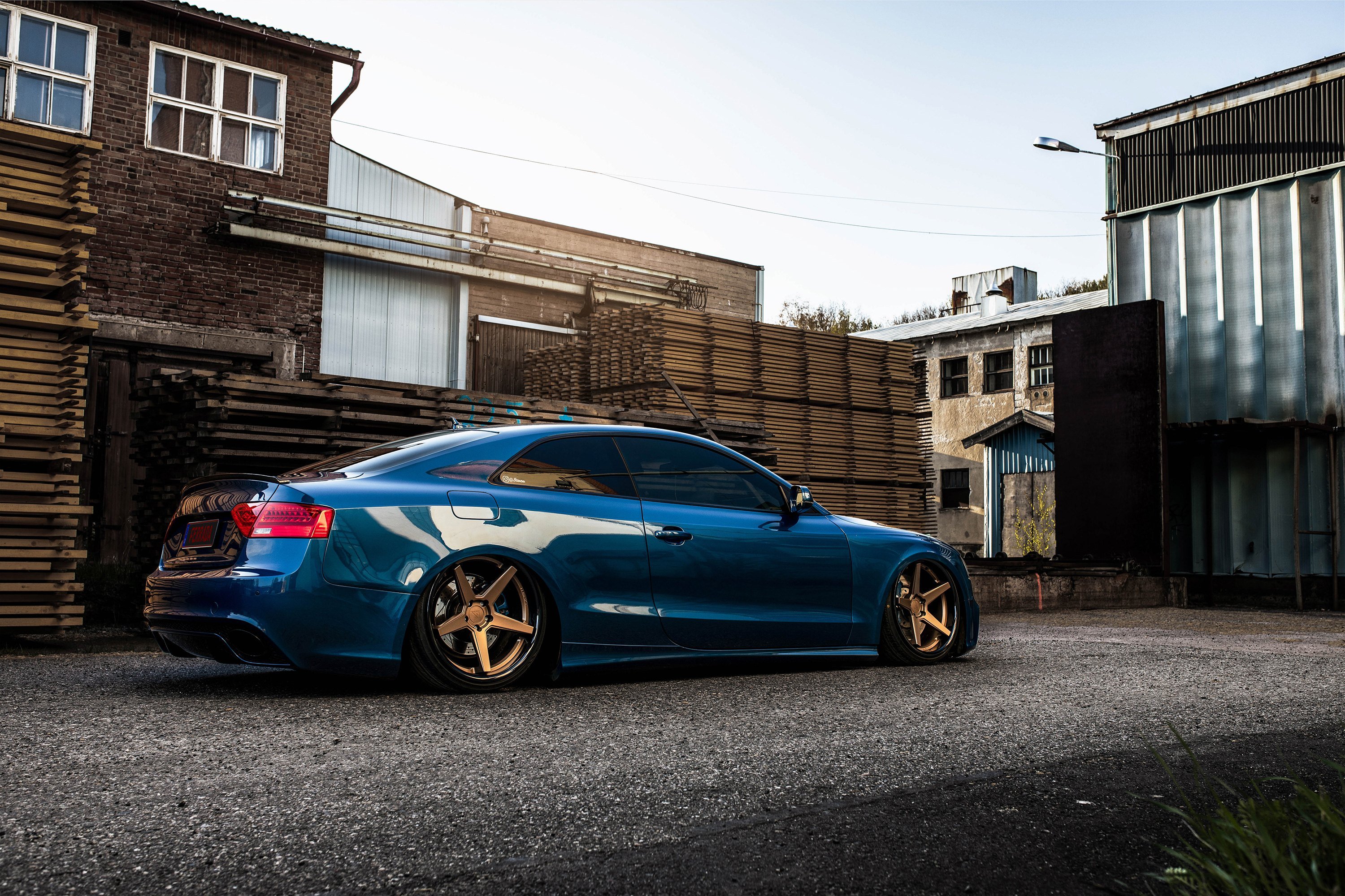 FERRADA® FR3 Wheels - Matte Bronze Rims