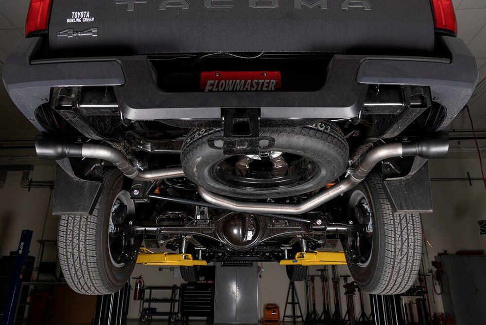 Flowmaster® 718174 - FlowFX™ 409 SS Cat-Back Exhaust System with Split Side Exit