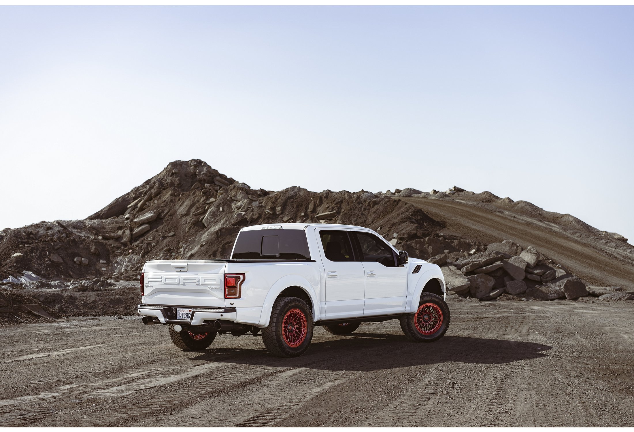 FUEL® D758 TRIGGER Wheels - Candy Red Rims