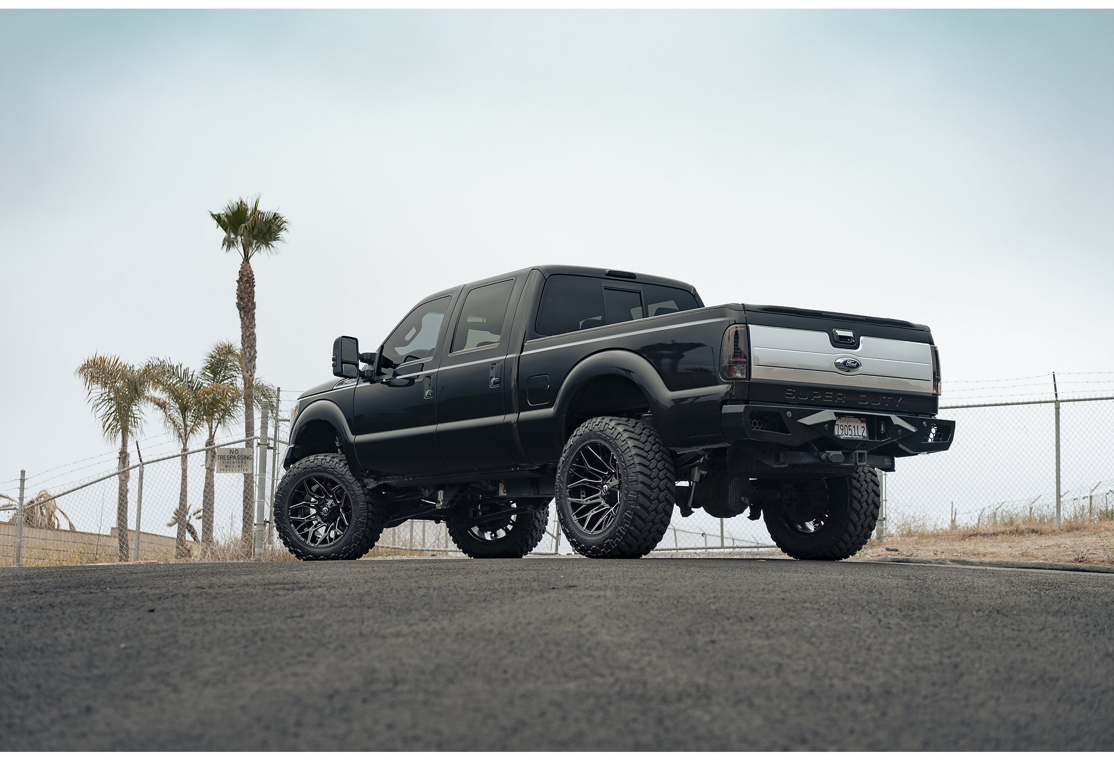 FUEL® D769 TWITCH Wheels - Gloss Black with Milled Accents Rims ...