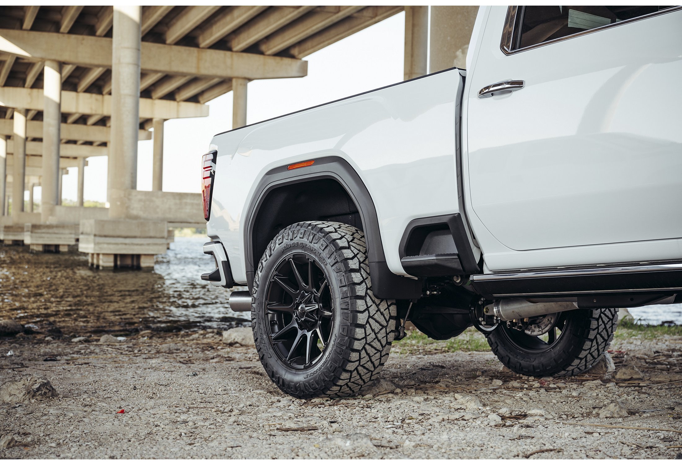 FUEL® FC880 SUPER C Wheels - Matte Black Rims