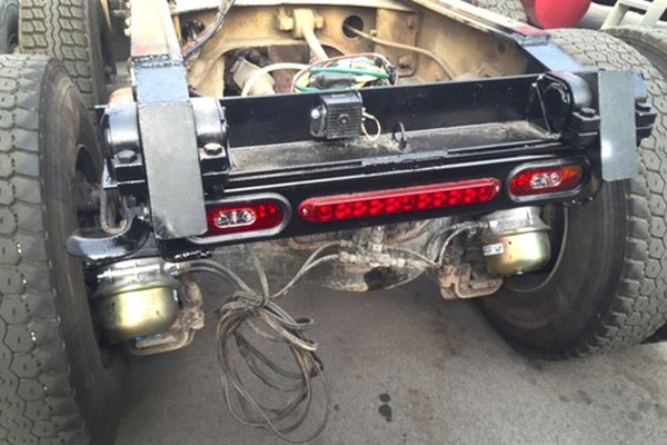 Grote® 54702 - 6" Red Oval Grommet/Bracket Mount LED Combination Tail ...