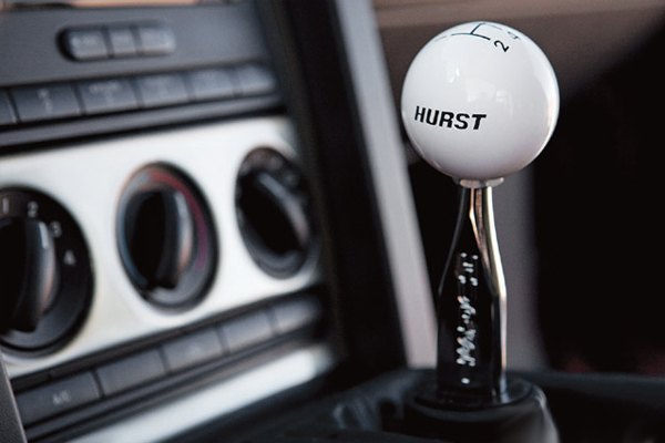 Hurst Shifters™ - Shift Knobs, Handles, Boots, Sticks | CARiD