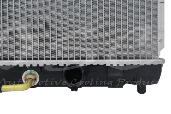 iD Select® RAD2437 - Engine Coolant Radiator with Transmission Oil Cooler