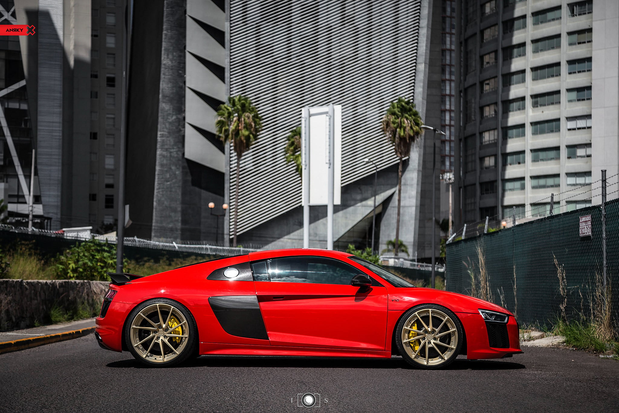 Red Audi R8 Quattro Gets Contrasting Black Accents and Racy Look ...