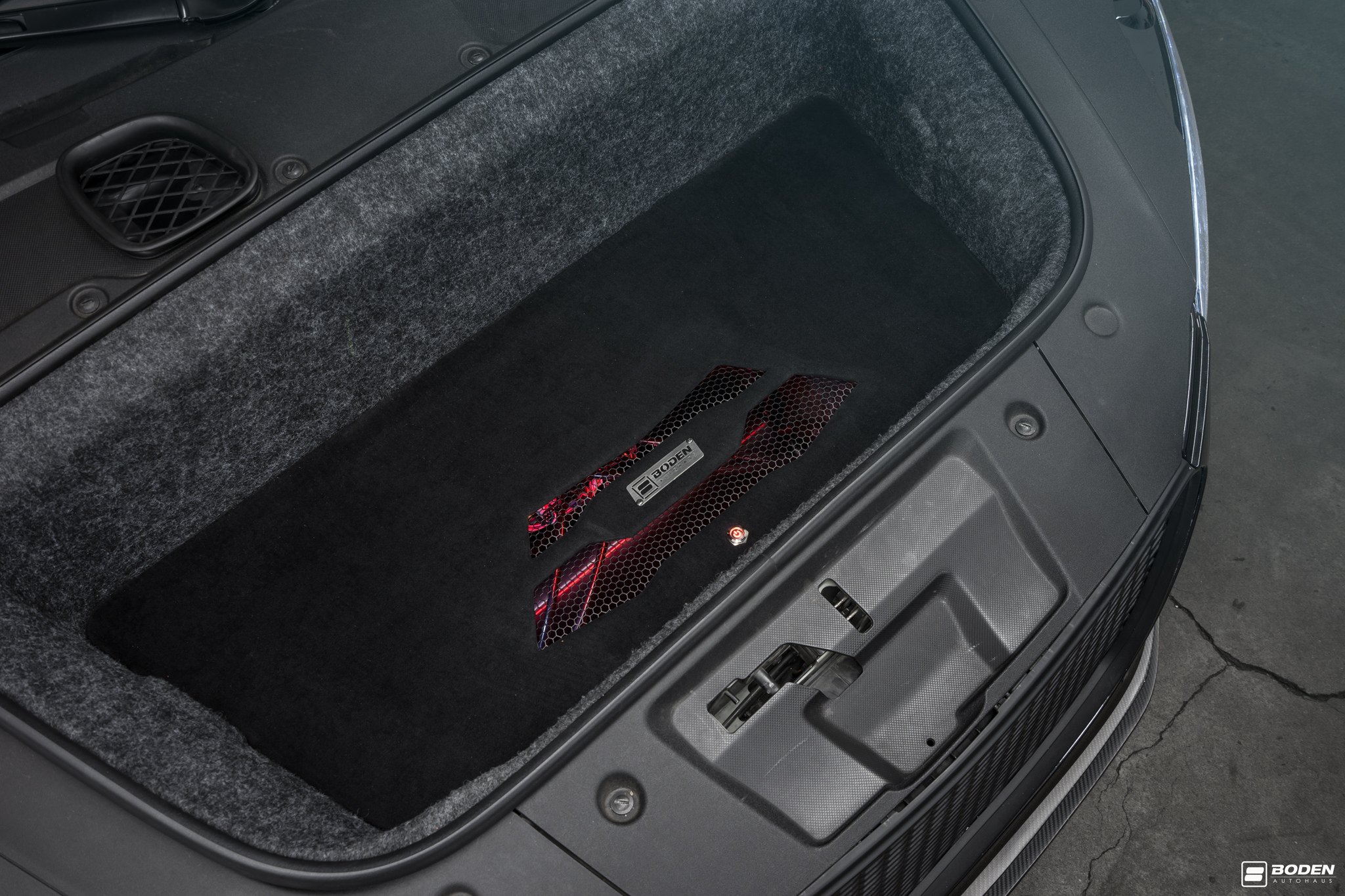 Blacked Out and Stanced: Audi R8 Looking Mean with Aftermarket Goodies ...