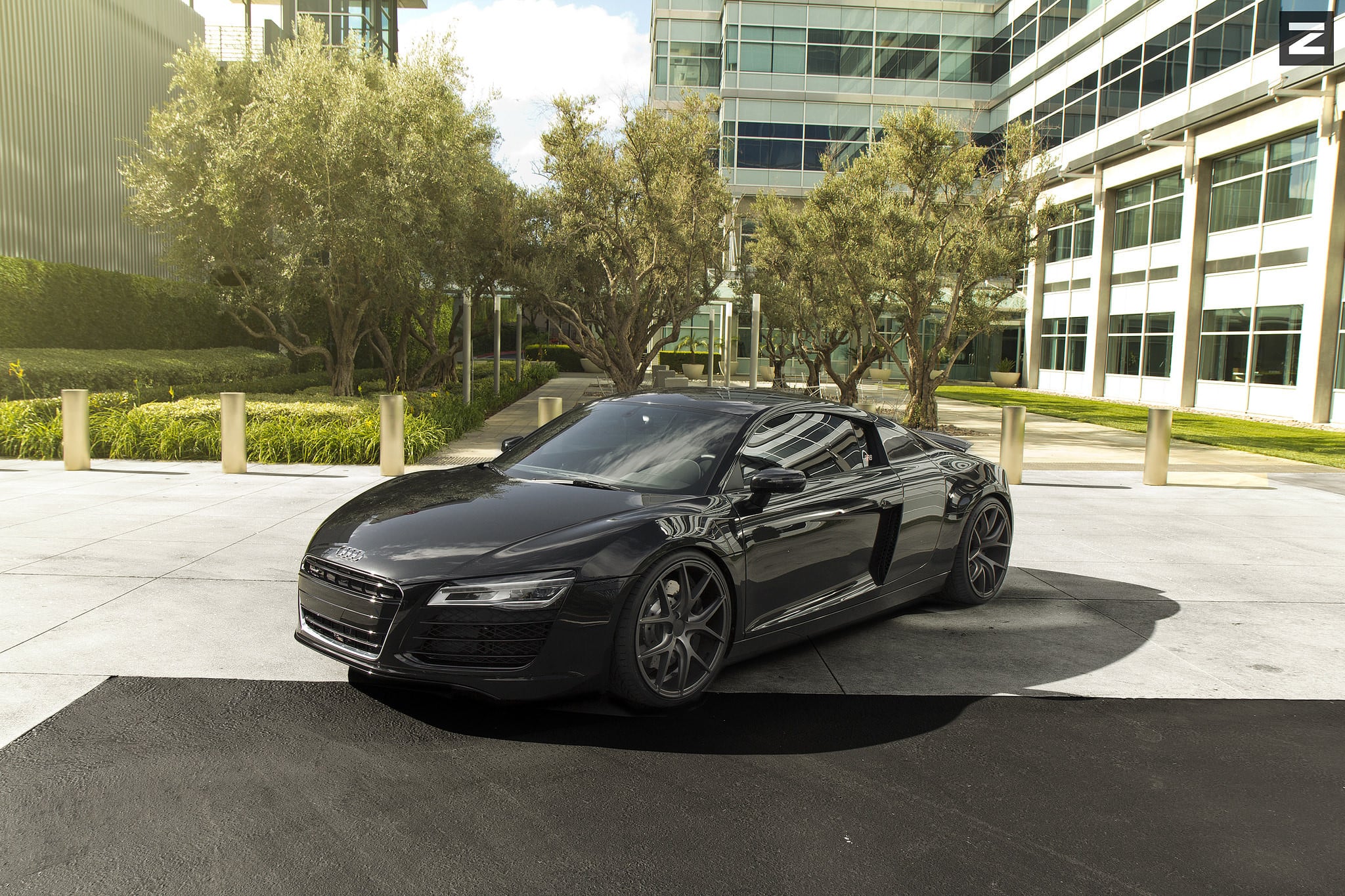 Illest Murdered Out Audi R8 Boastinig Carbon Fiber | CARiD.com Gallery