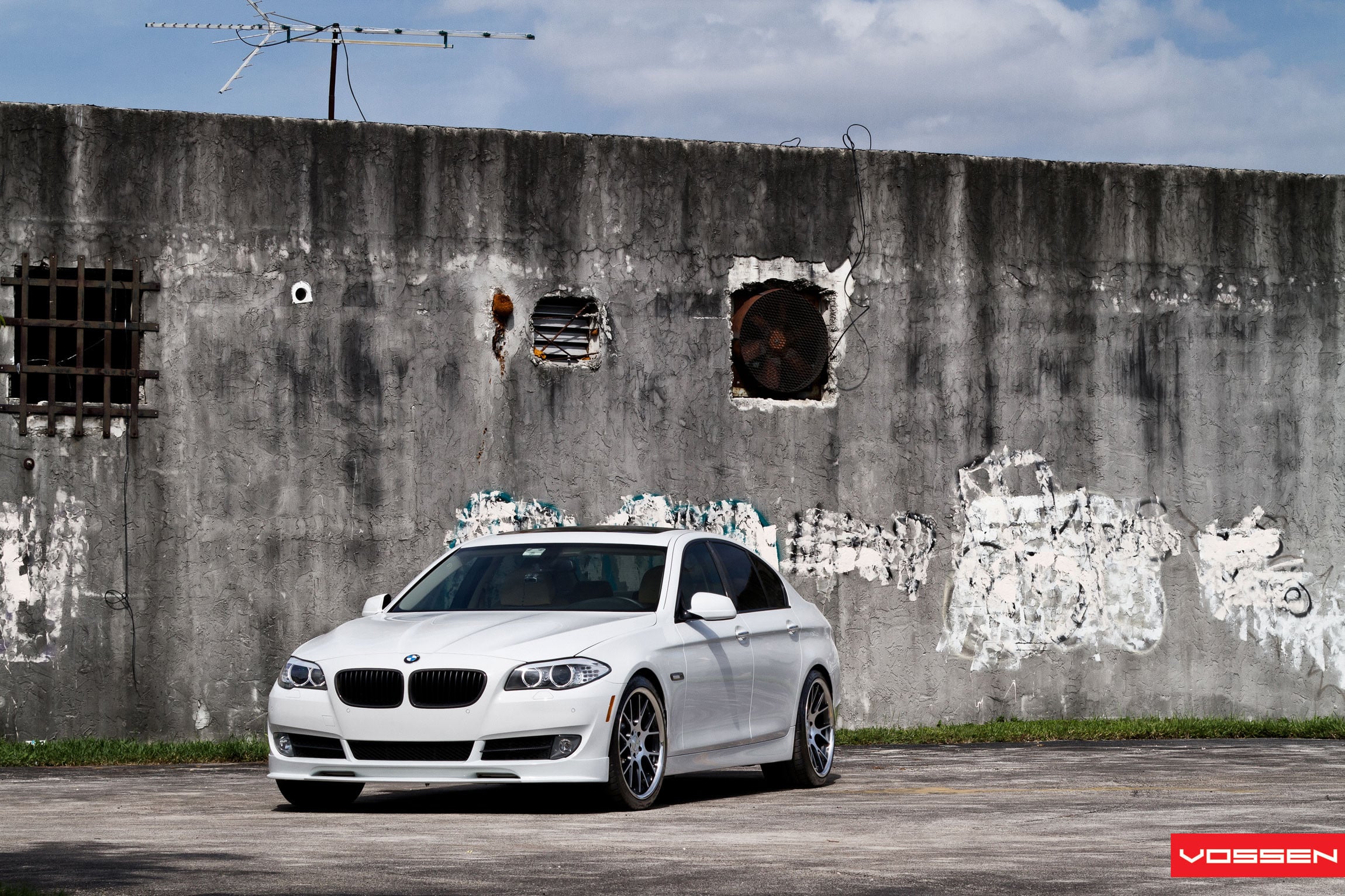Custom White BMW 5-Series Dressed to Impress | CARiD.com Gallery
