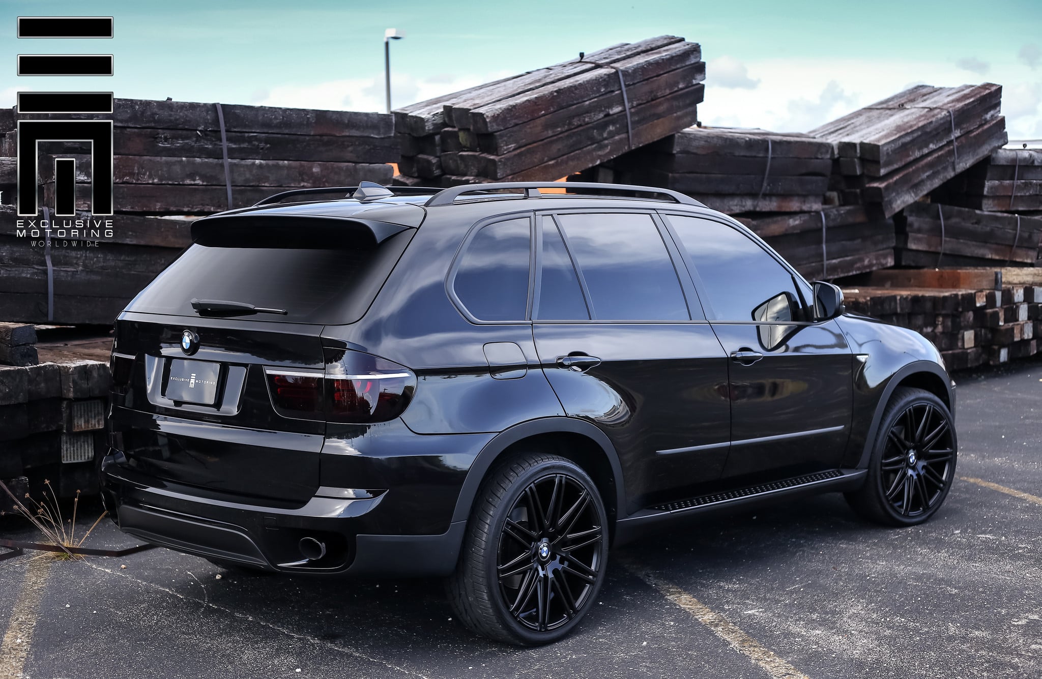BMW X5 E70 in Mystery Black by Exclusive Motoring | CARiD.com Gallery