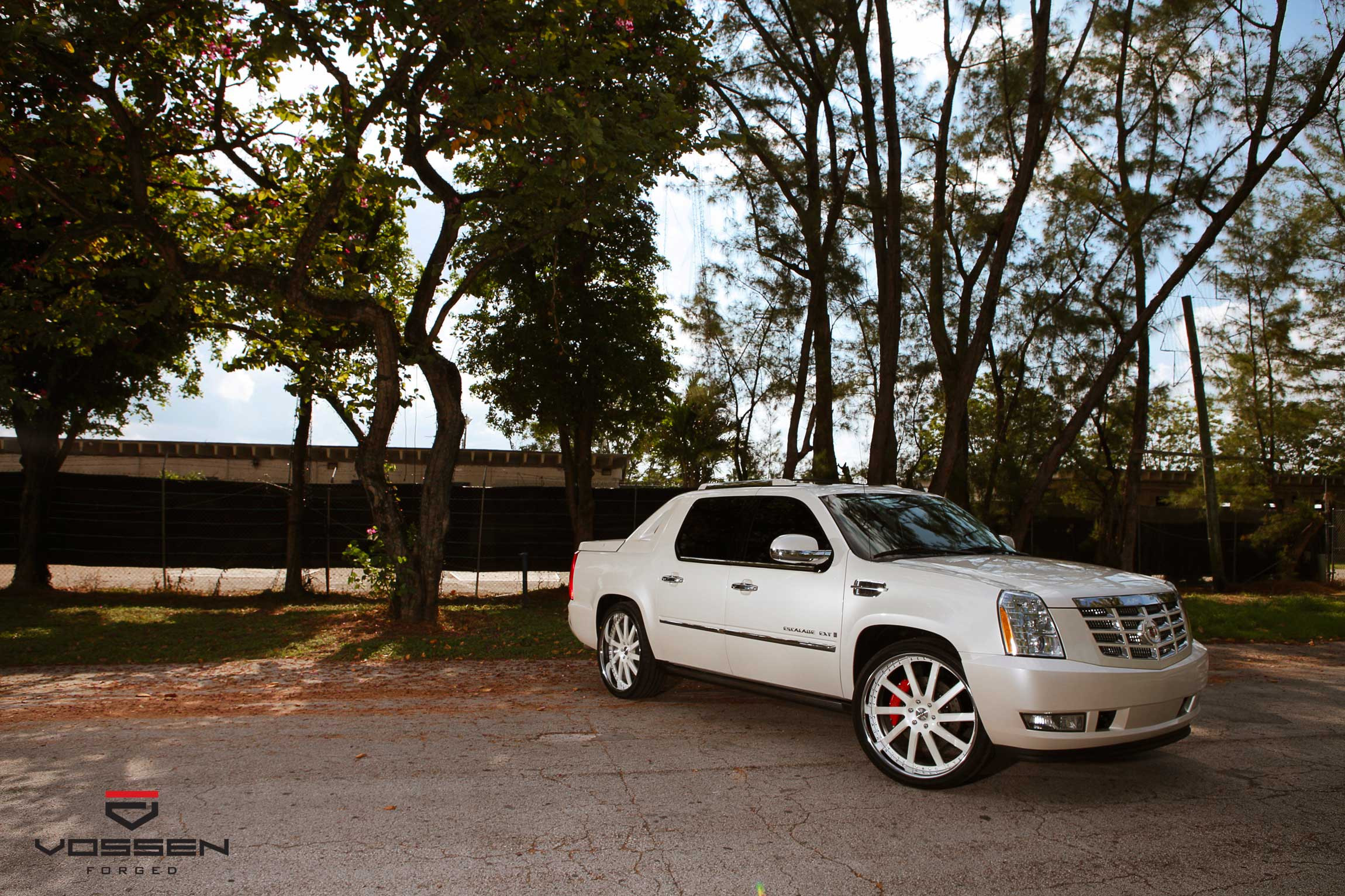Quintessential Beauty: Cadillac Escalade EXT Enhanced by Chrome Trim ...