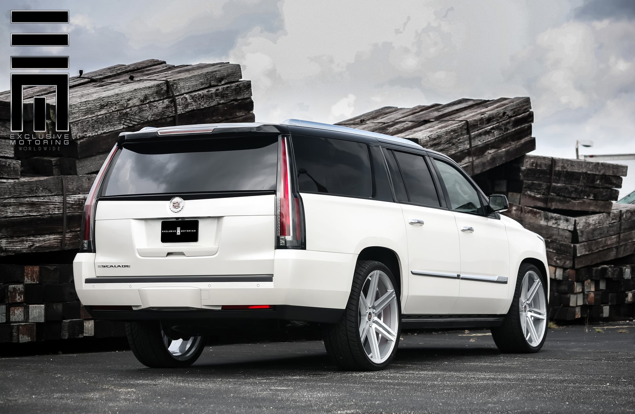 Black Top Escalade ESV on Custom Wheels by Exclusive Motoring | CARiD ...