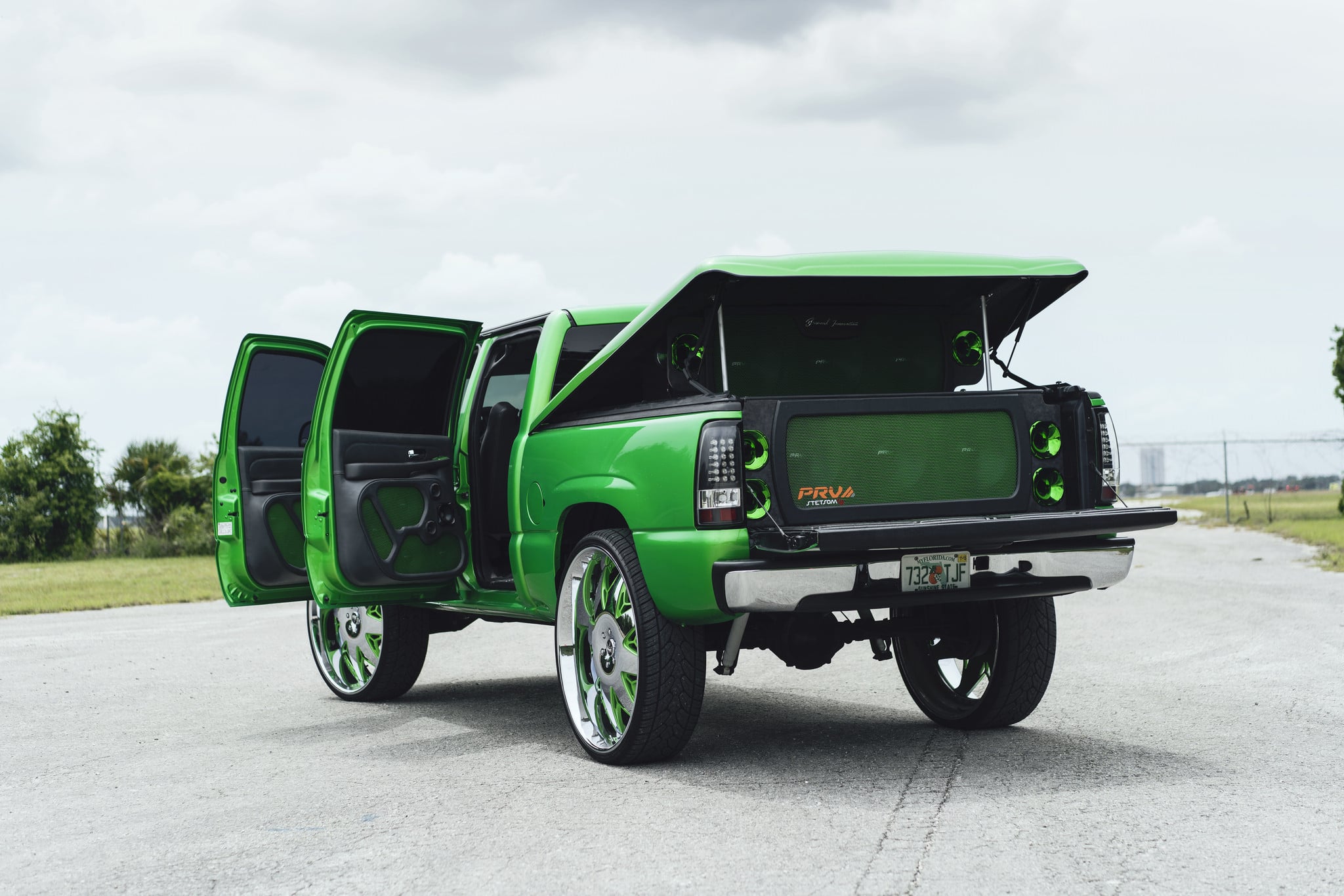 Green on Green Customized Chevy Silverado | CARiD.com Gallery