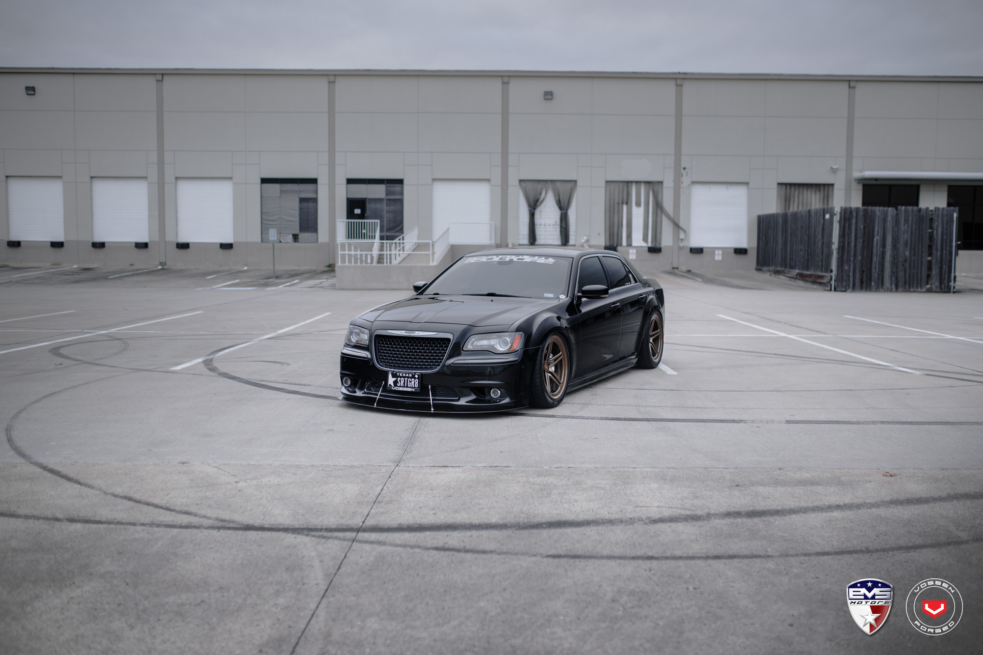 Chrysler 300 Fully Loaded With Exterior Mods and Vossen Custom Wheels ...