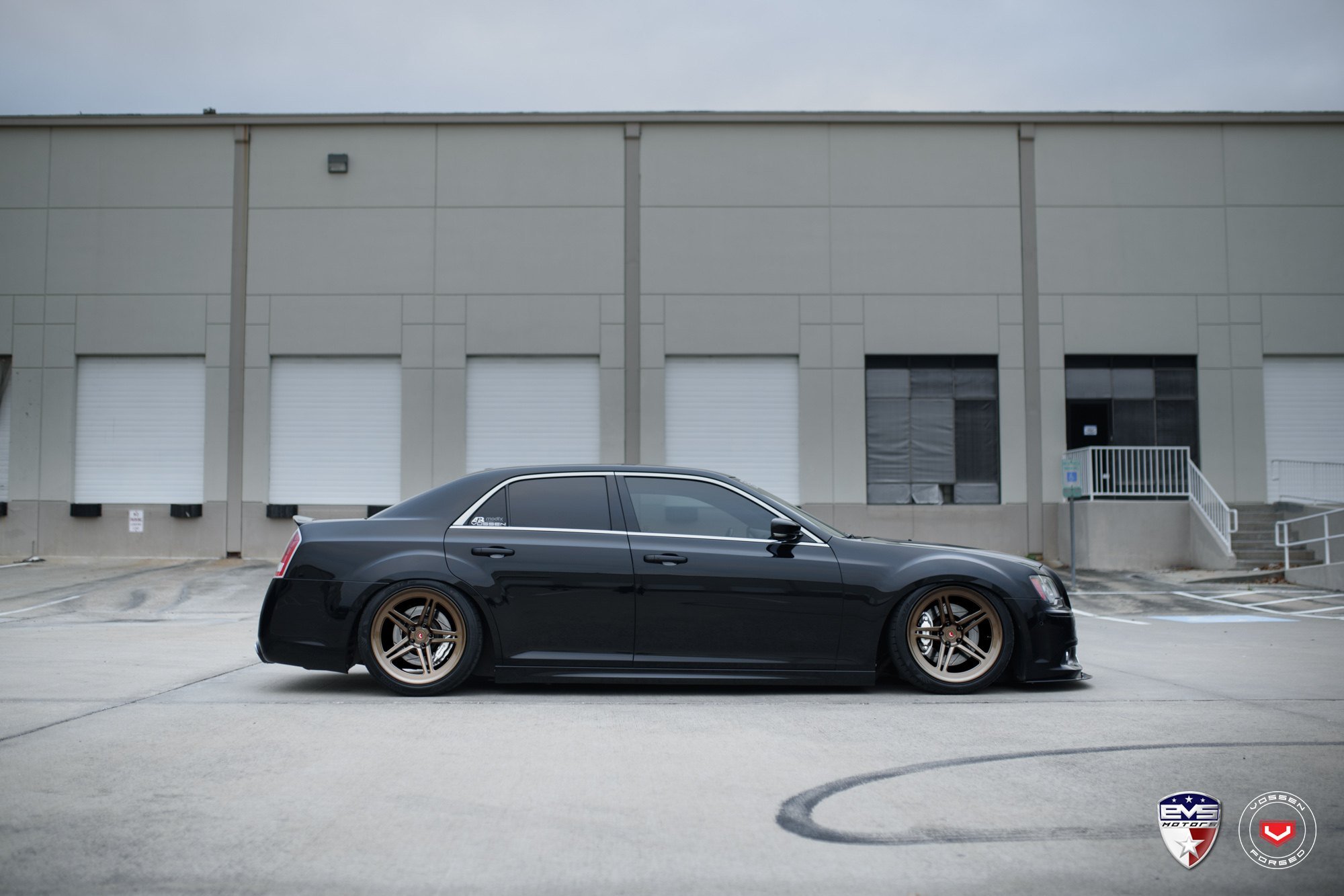 Chrysler 300 Fully Loaded With Exterior Mods and Vossen Custom Wheels ...