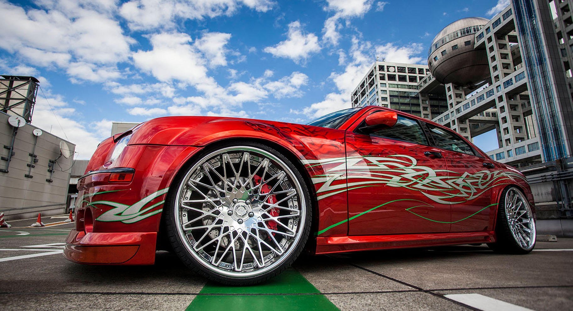 Eye-Candy Chrysler 300 with Unique Paint job | CARiD.com Gallery