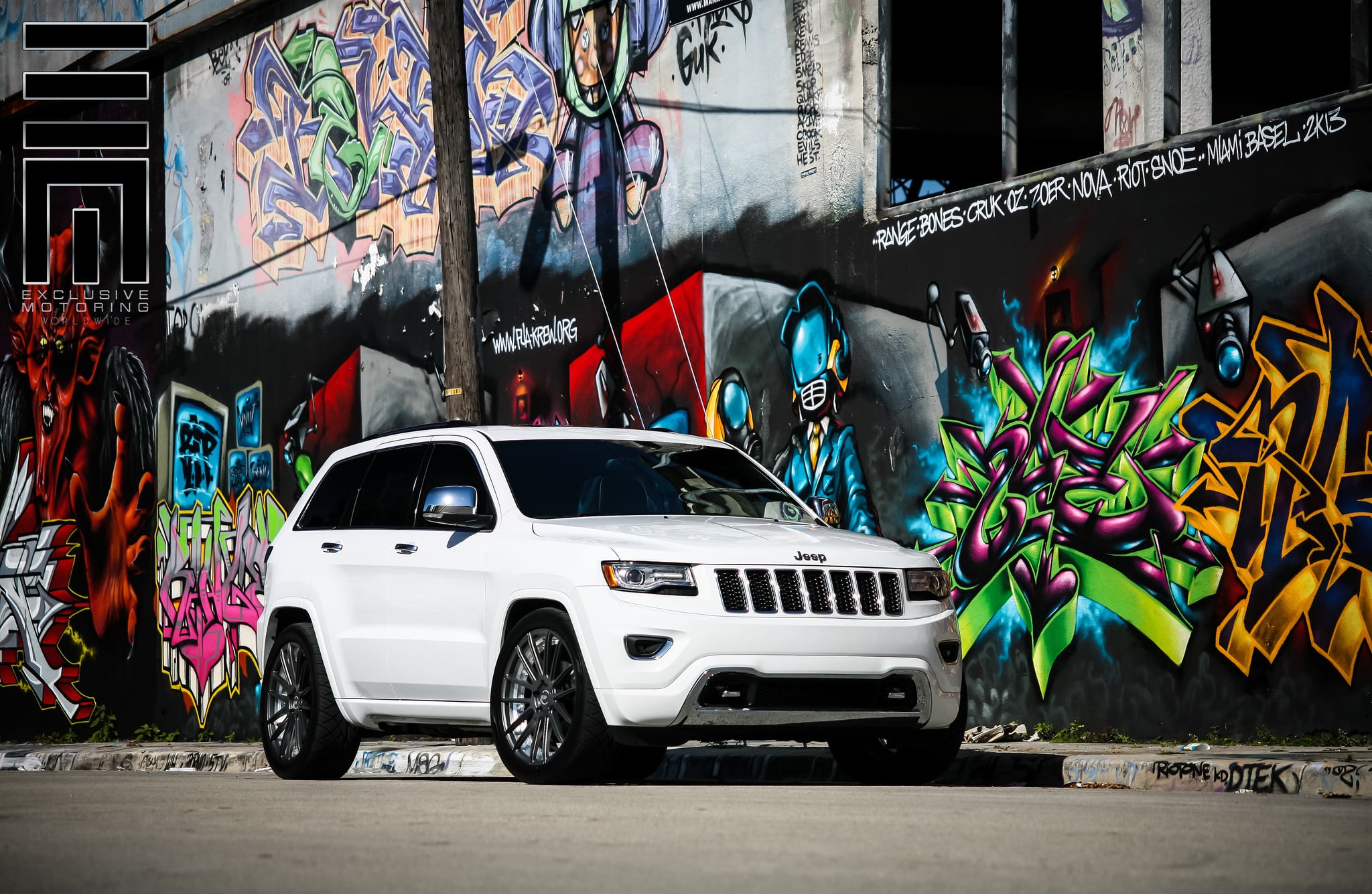 Graphite Gray Custom Rims on Grand Cherokee SRT8 by Exclusive Motoring ...