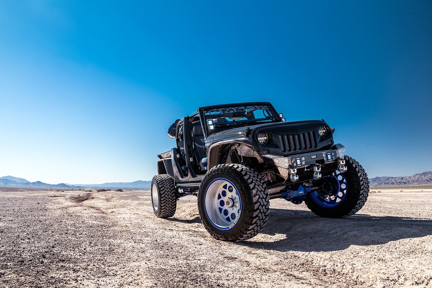 Custom Off-Road Truck Based on Wrangler JK Unlimited | CARiD.com Gallery