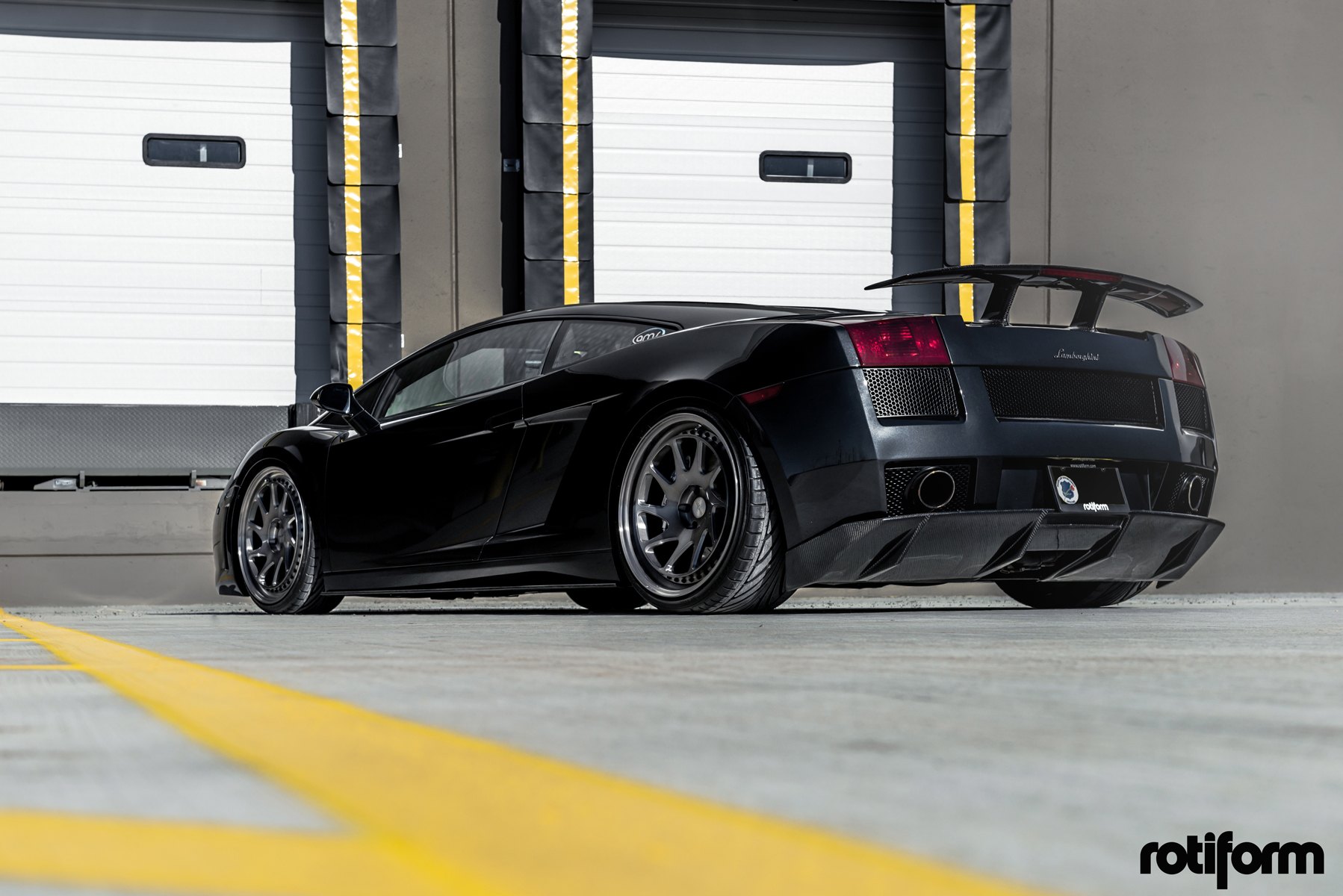 Uncompromising Lamborghini Gallardo Fitted With Rotiform Custom Wheels ...
